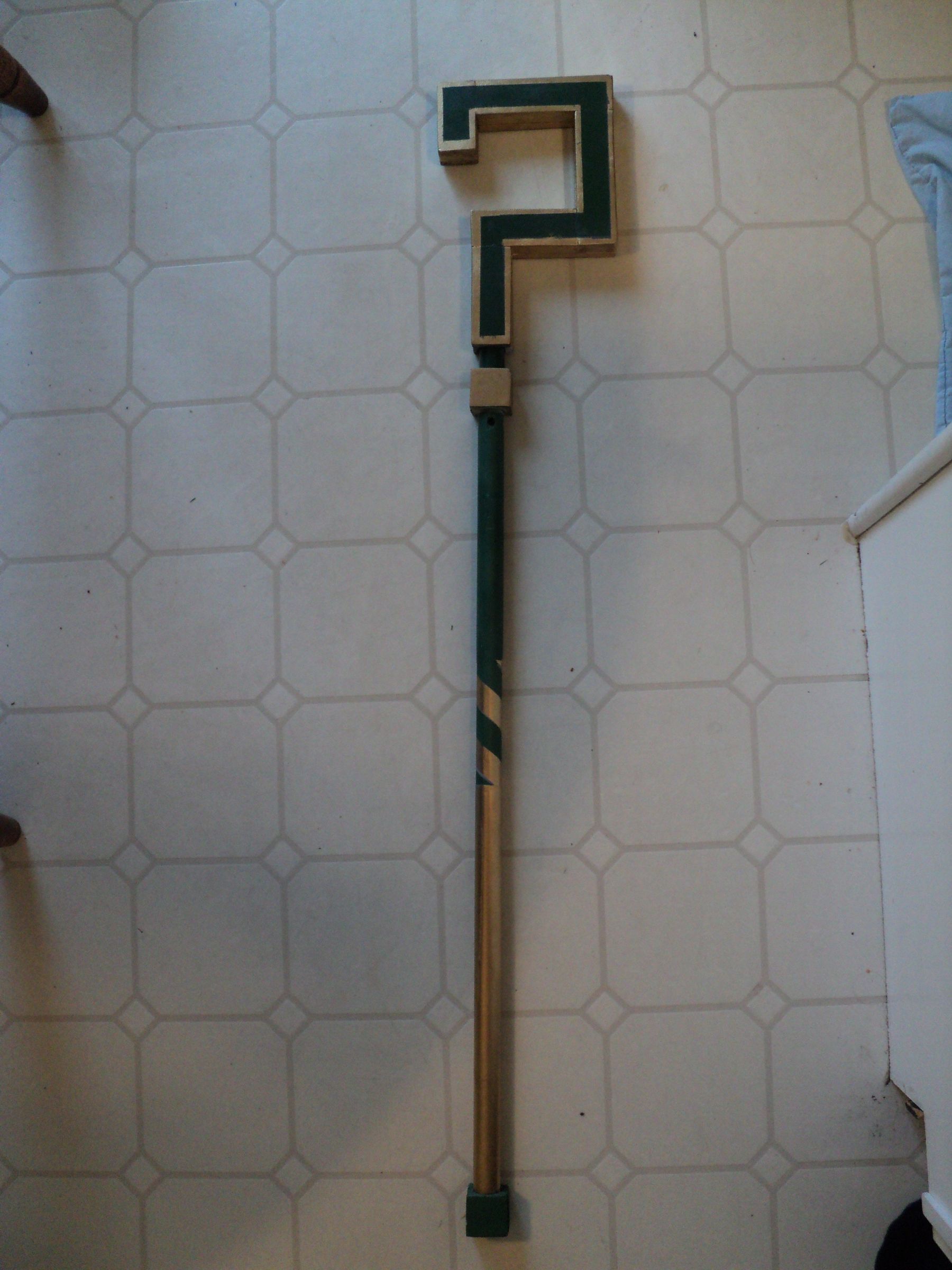 Batman: Arkham City Riddler Cane : 4 Steps - Instructables