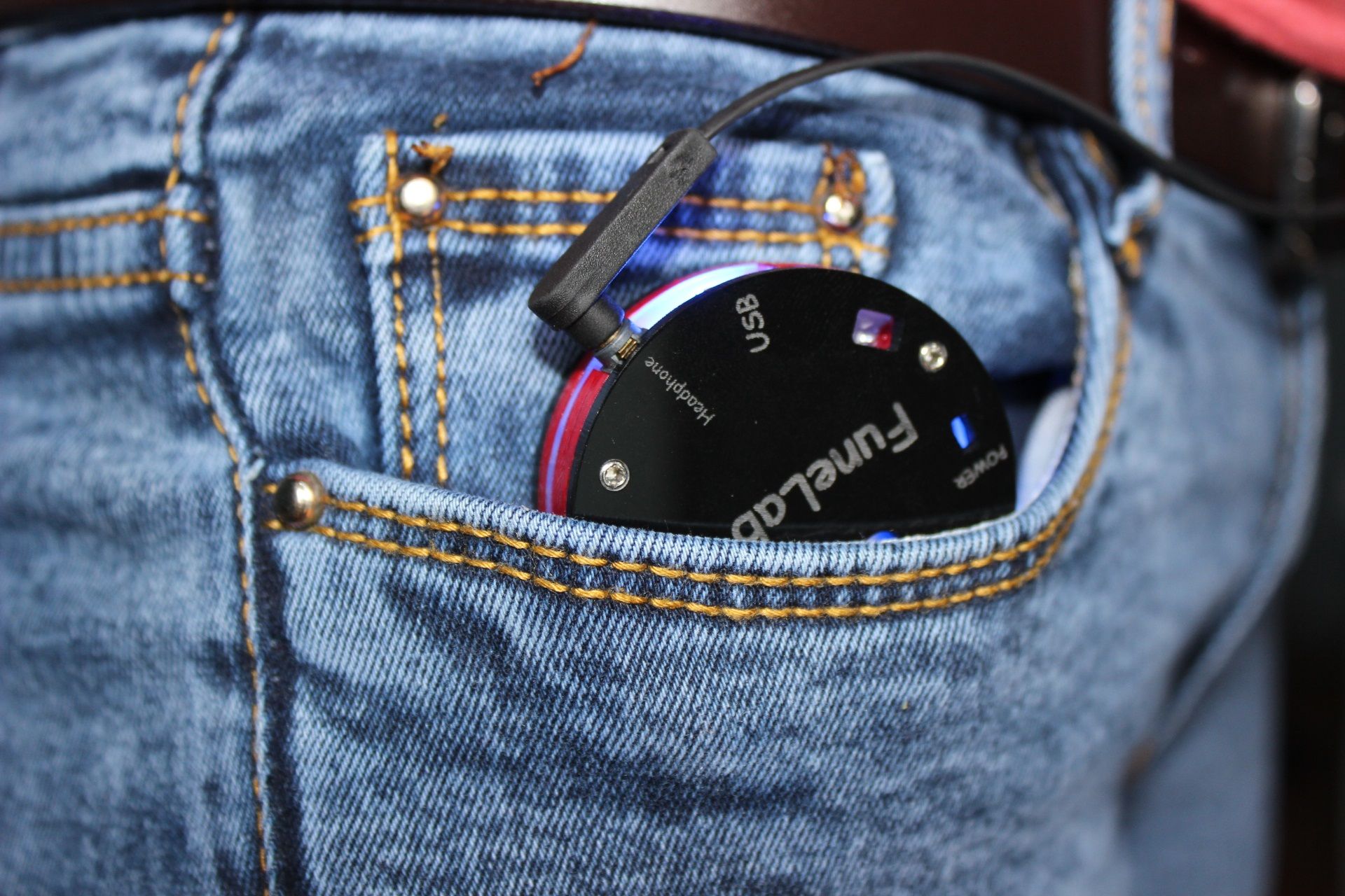 BluetoothBox for Stereo Headphones and Speakers : 23 Steps (with ...