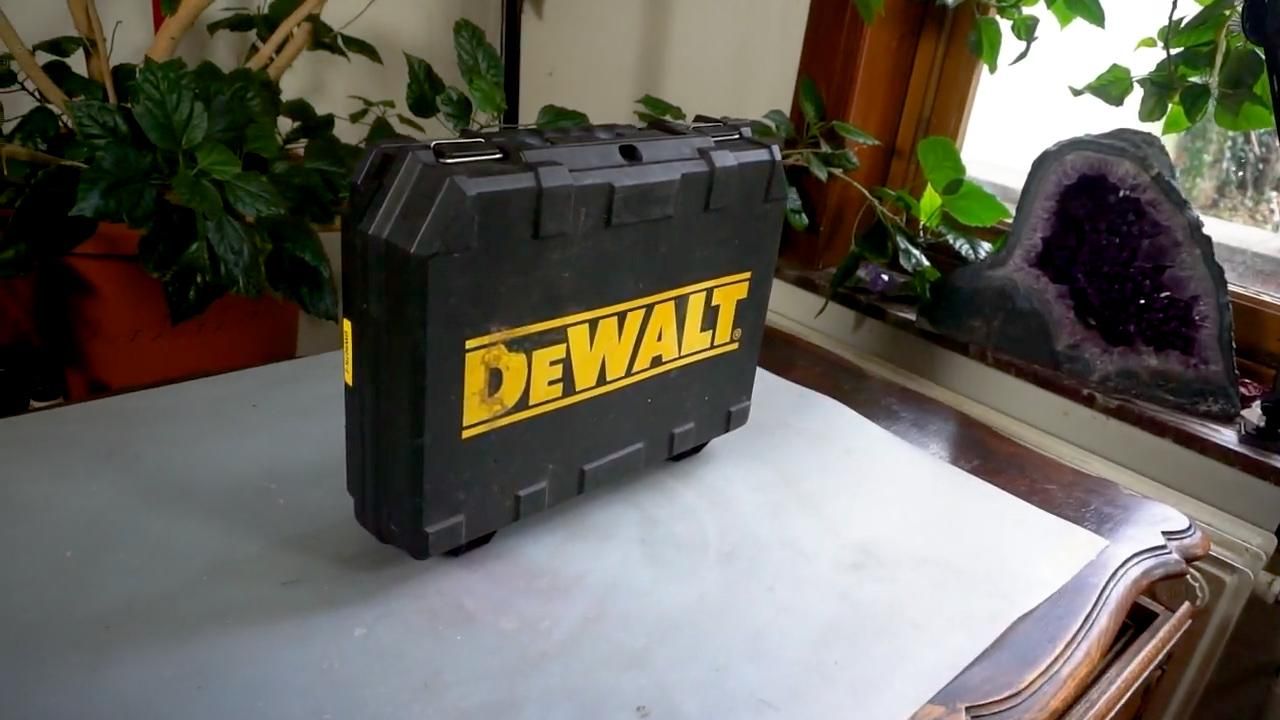 How to Reuse Old Plastic Cordless Tool Cases : 8 Steps - Instructables
