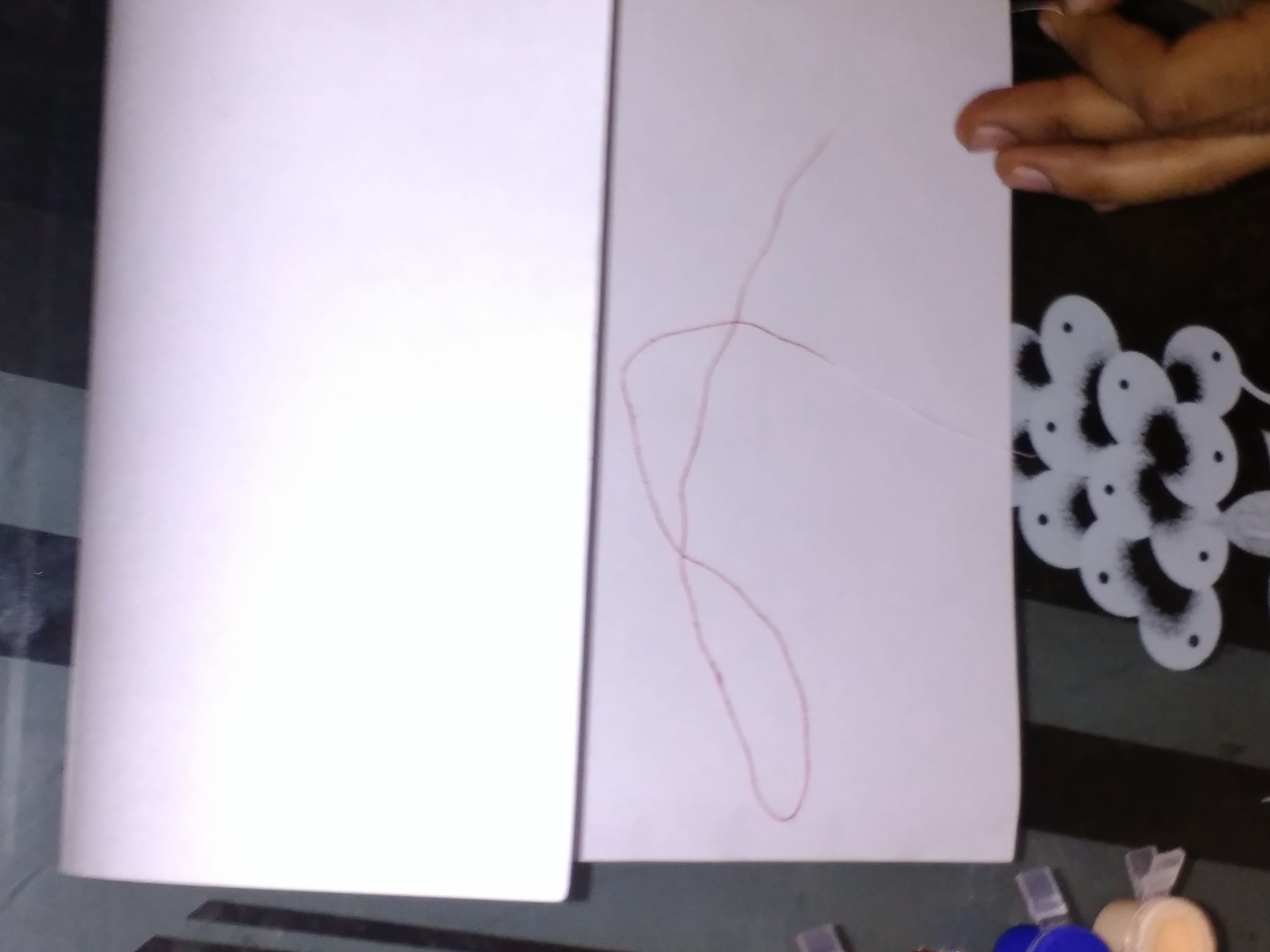 String Painting : 4 Steps - Instructables