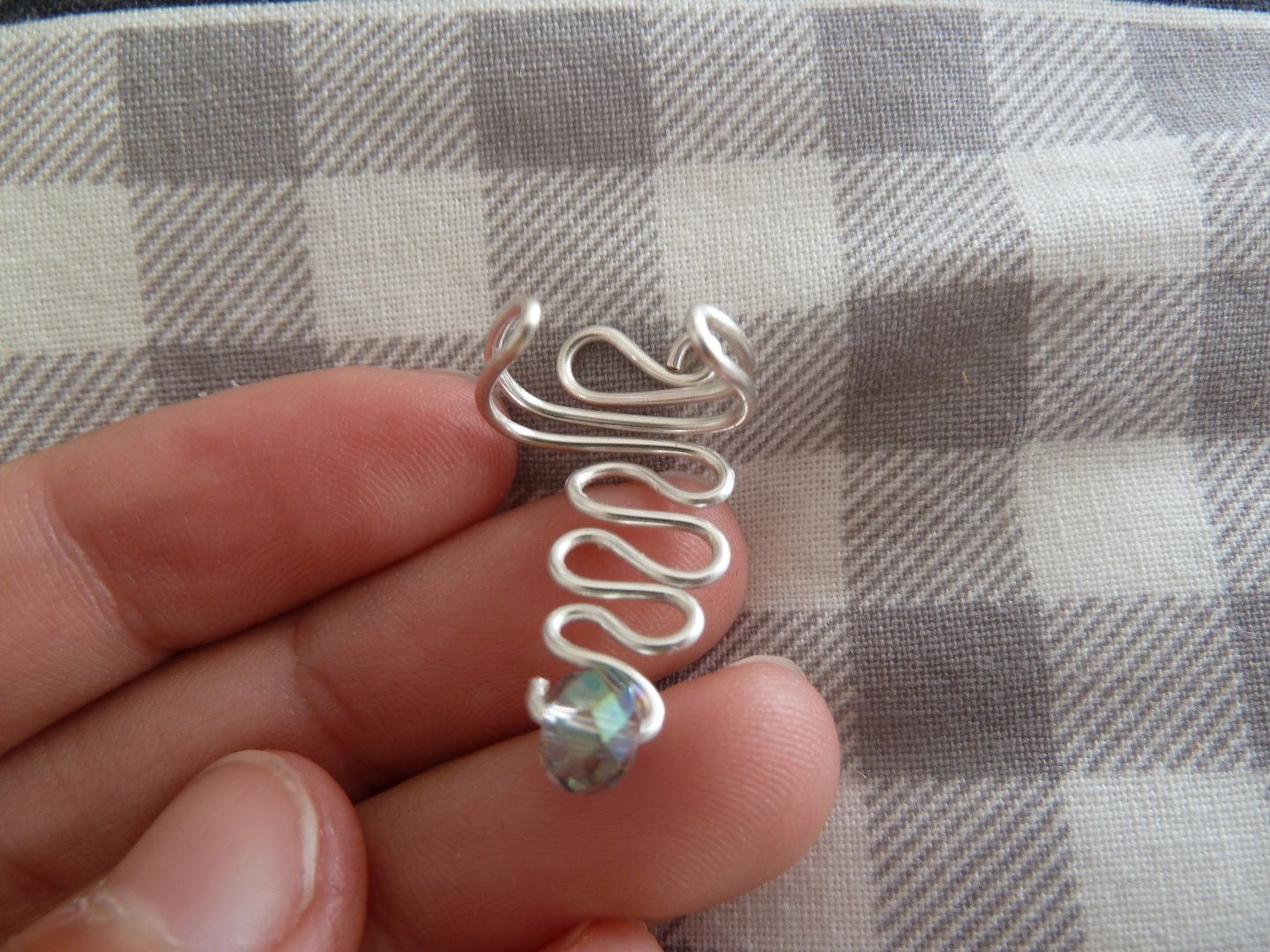 Swirled Wire Ear Cuff : 9 Steps (with Pictures) - Instructables