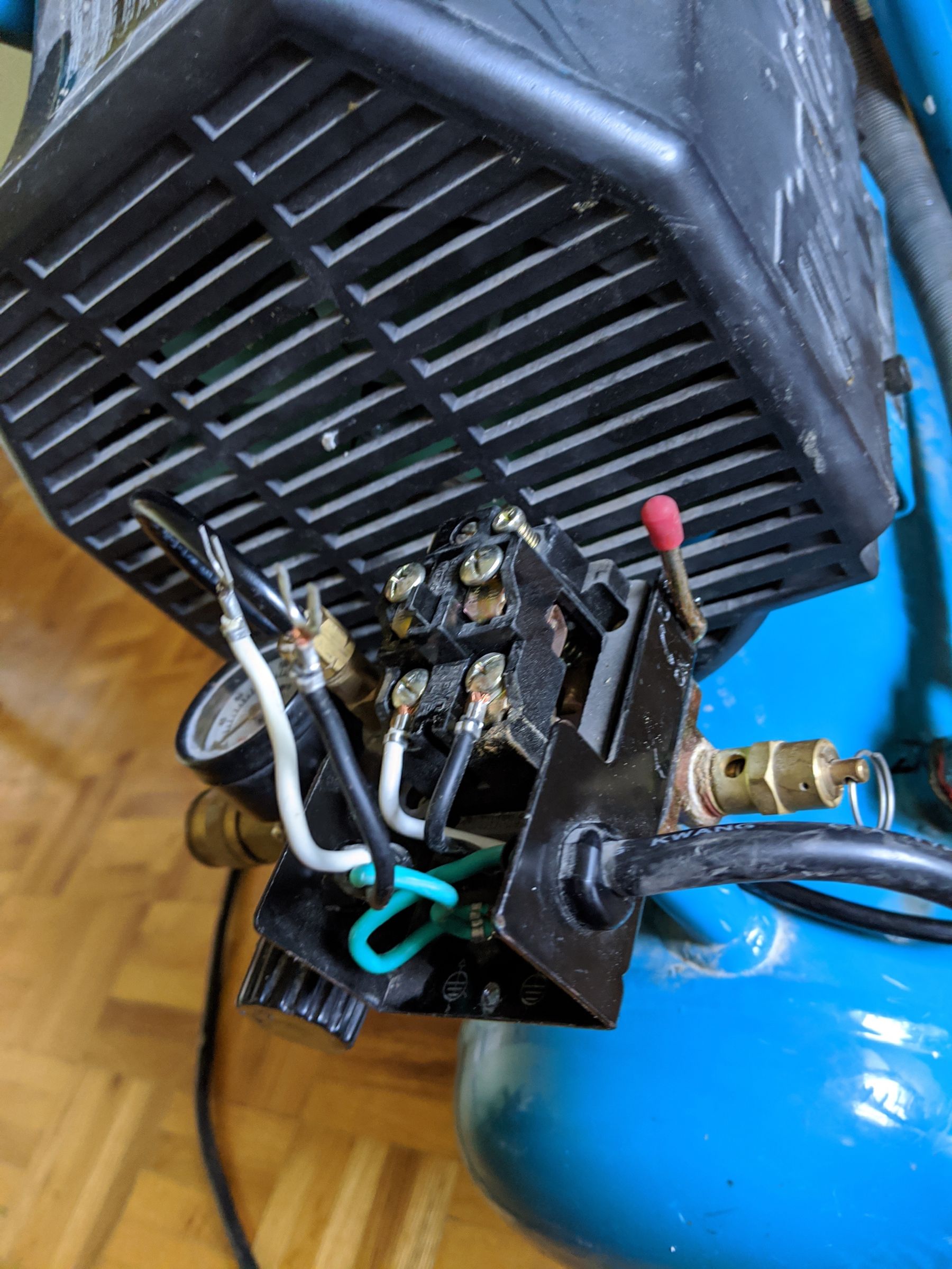 Makita MAC700 Compressor Motor Repair : 8 Steps - Instructables