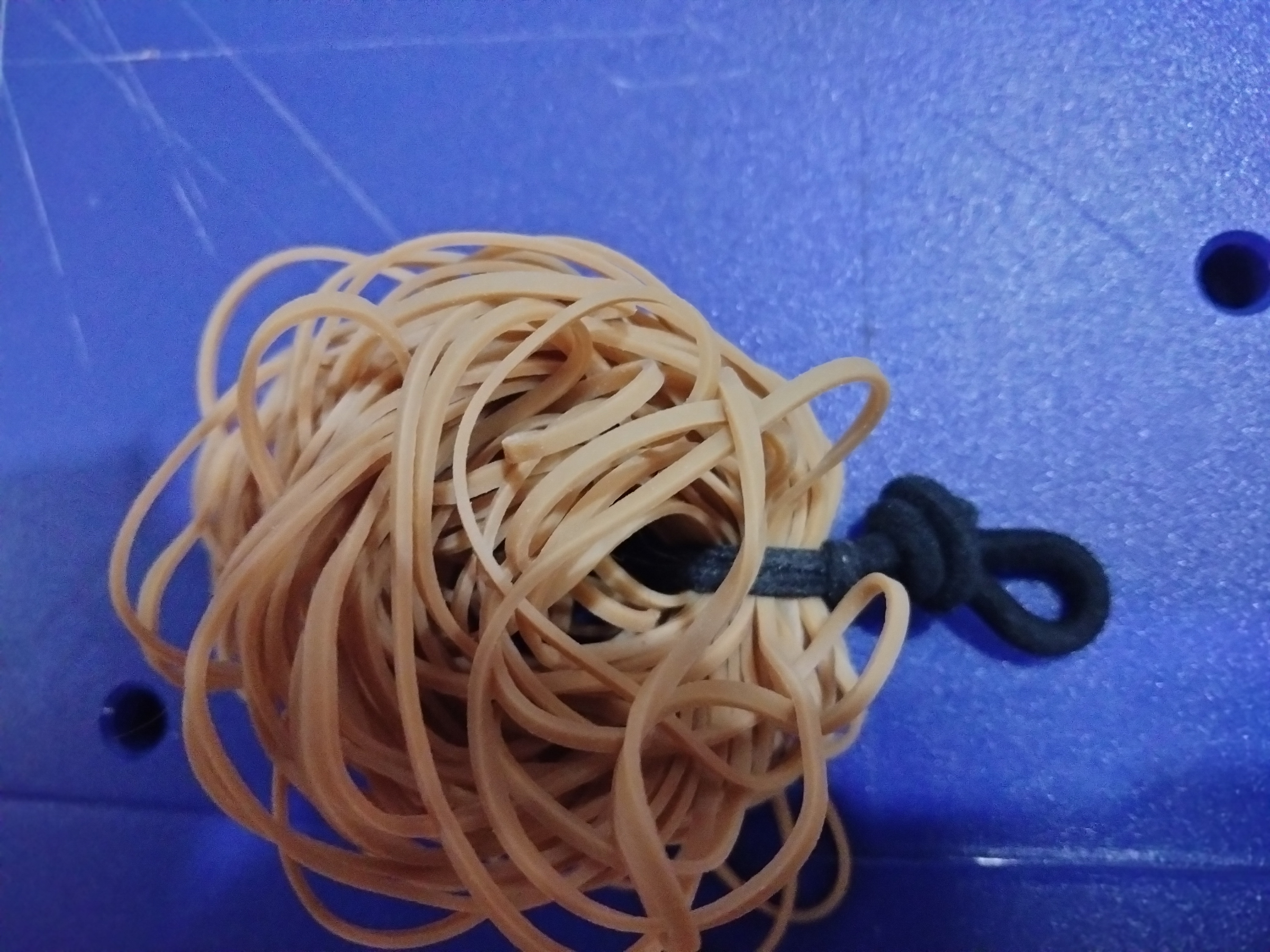 Doll Pom-Poms From Rubber Bands : 3 Steps - Instructables