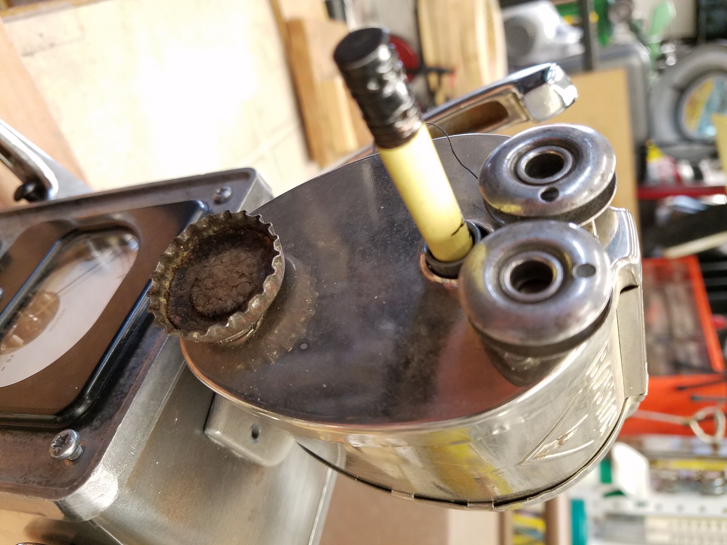 Making a Junkbot : 10 Steps (with Pictures) - Instructables