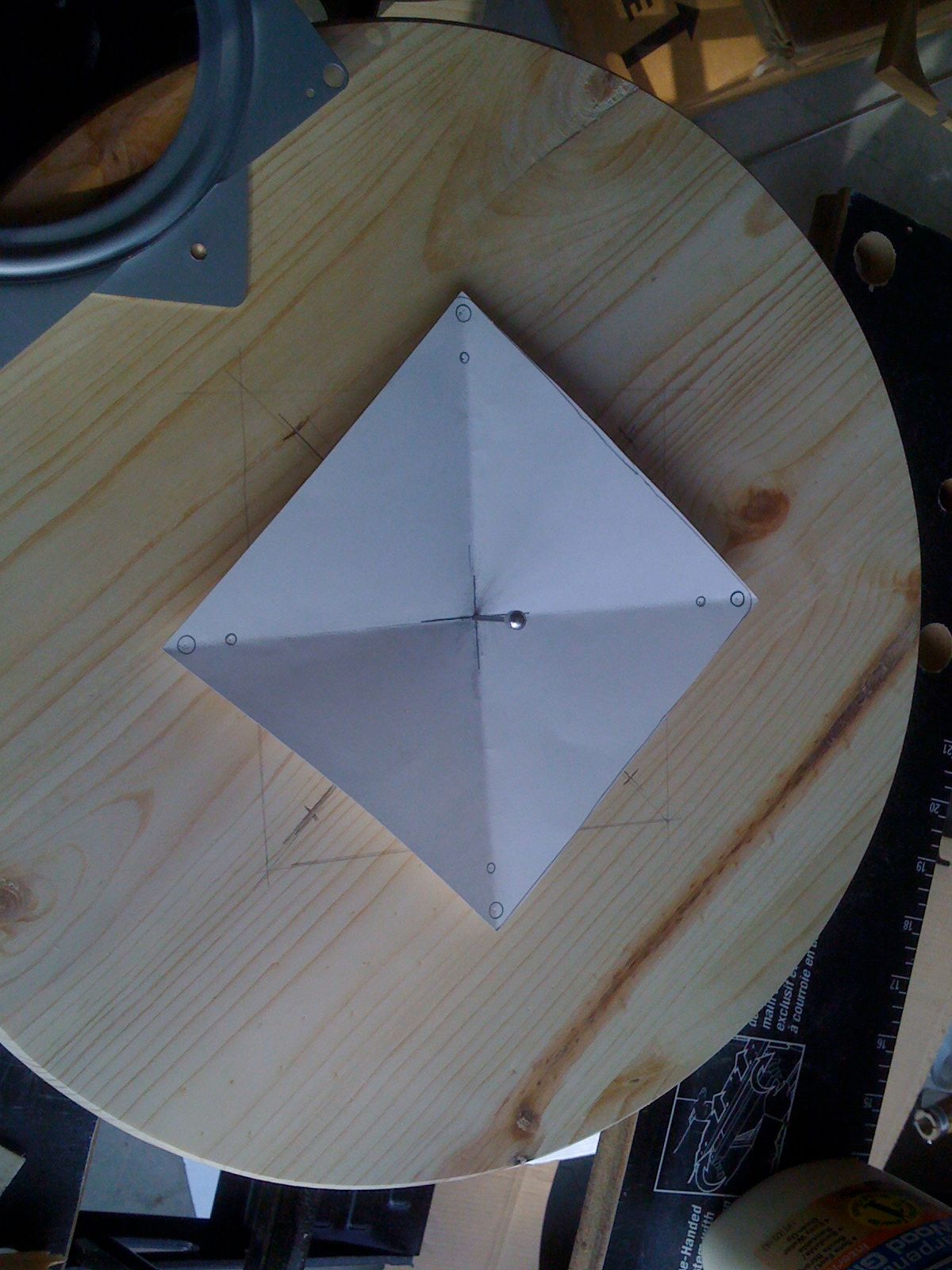 Lazy Susan Bookcase : 9 Steps - Instructables