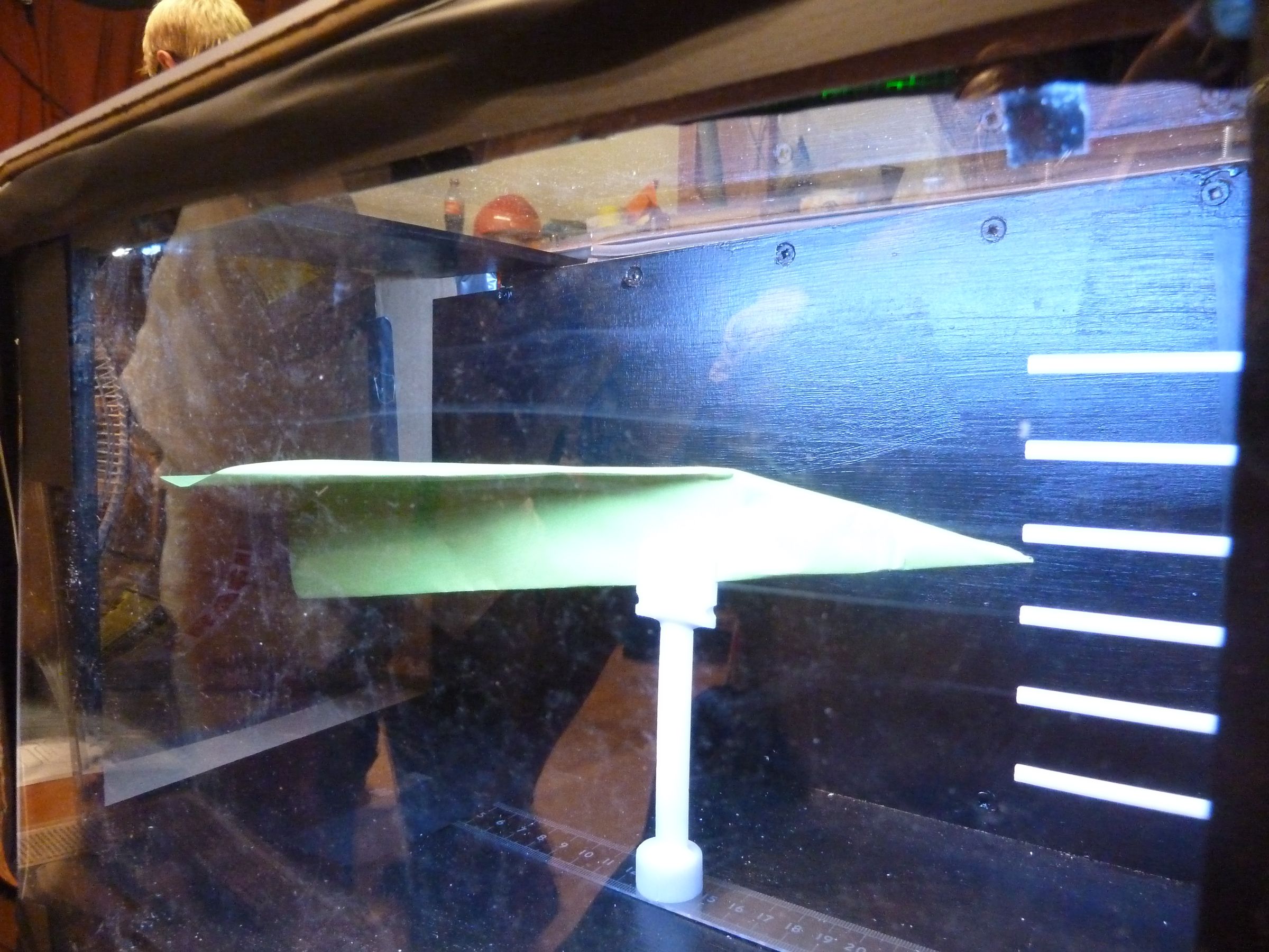 Paper Aeroplane Wind Tunnel : 7 Steps (with Pictures) - Instructables