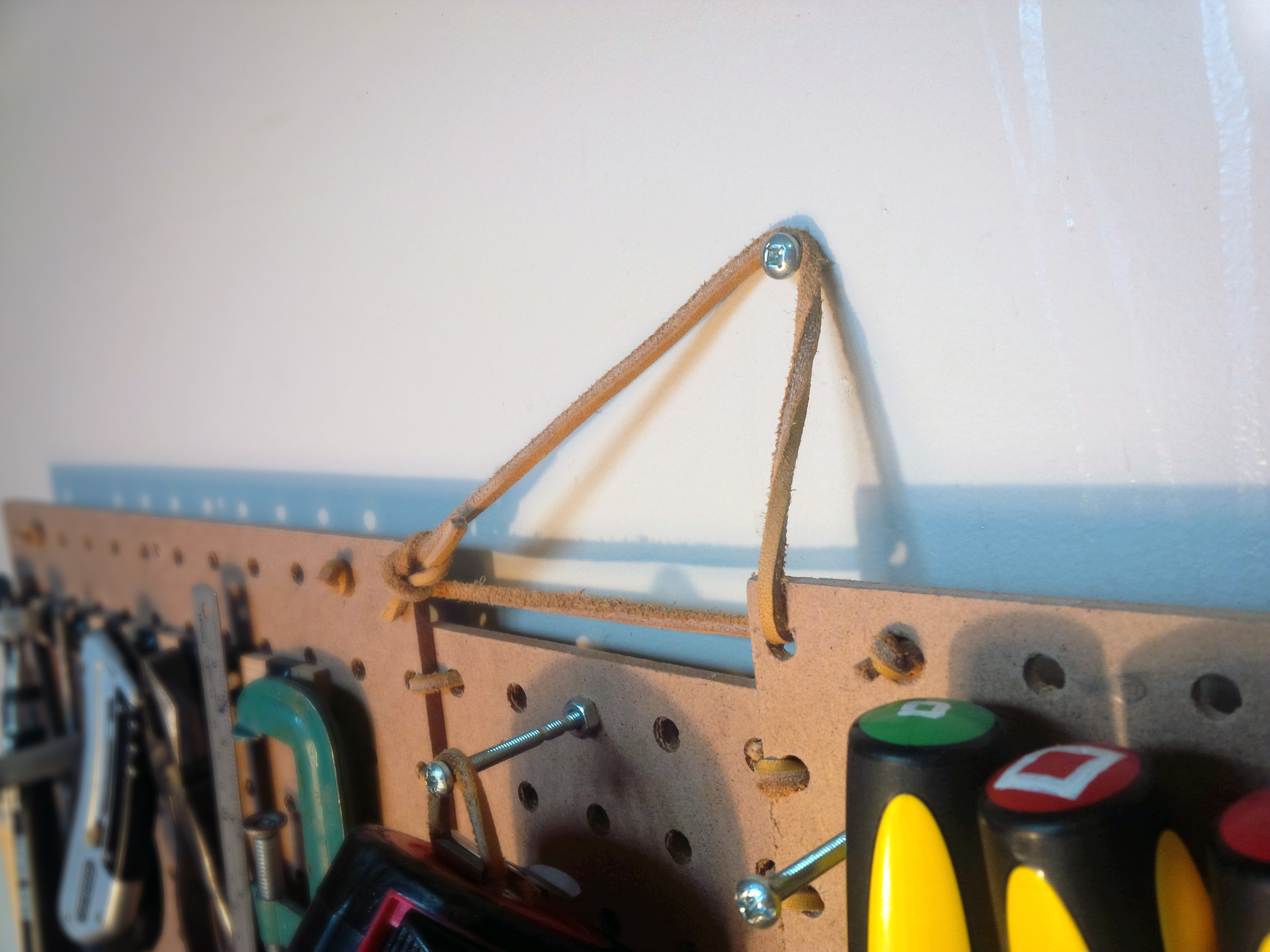 Portable Pegboard Workstation : 10 Steps (with Pictures) - Instructables