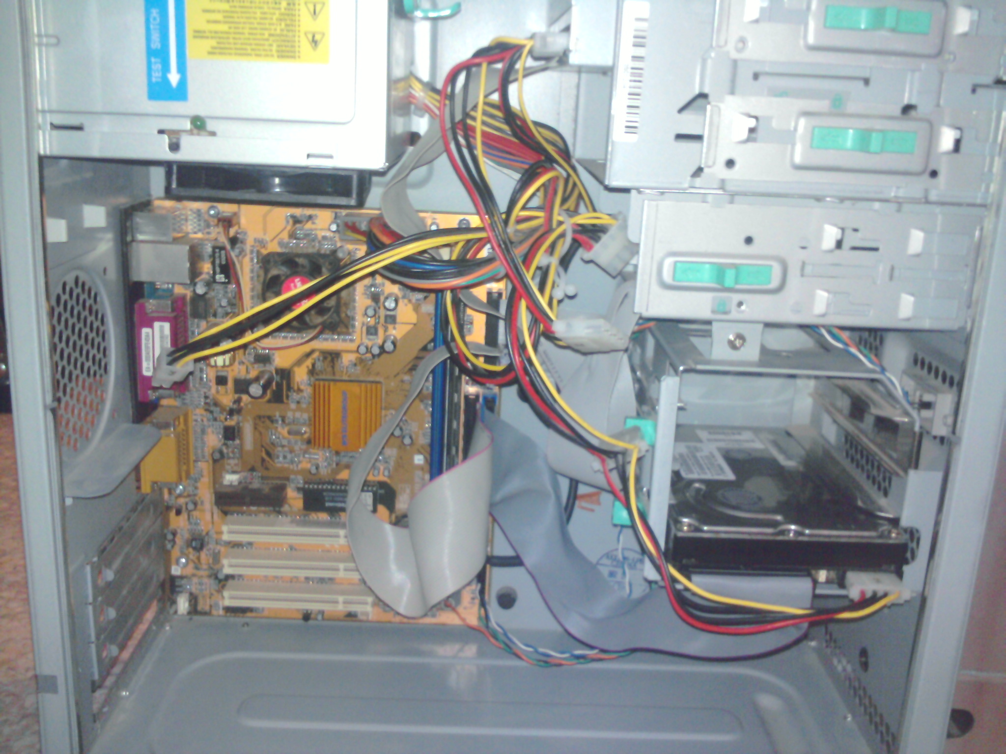 Spruce Up Your Old Computer With Paint!!! - Instructables