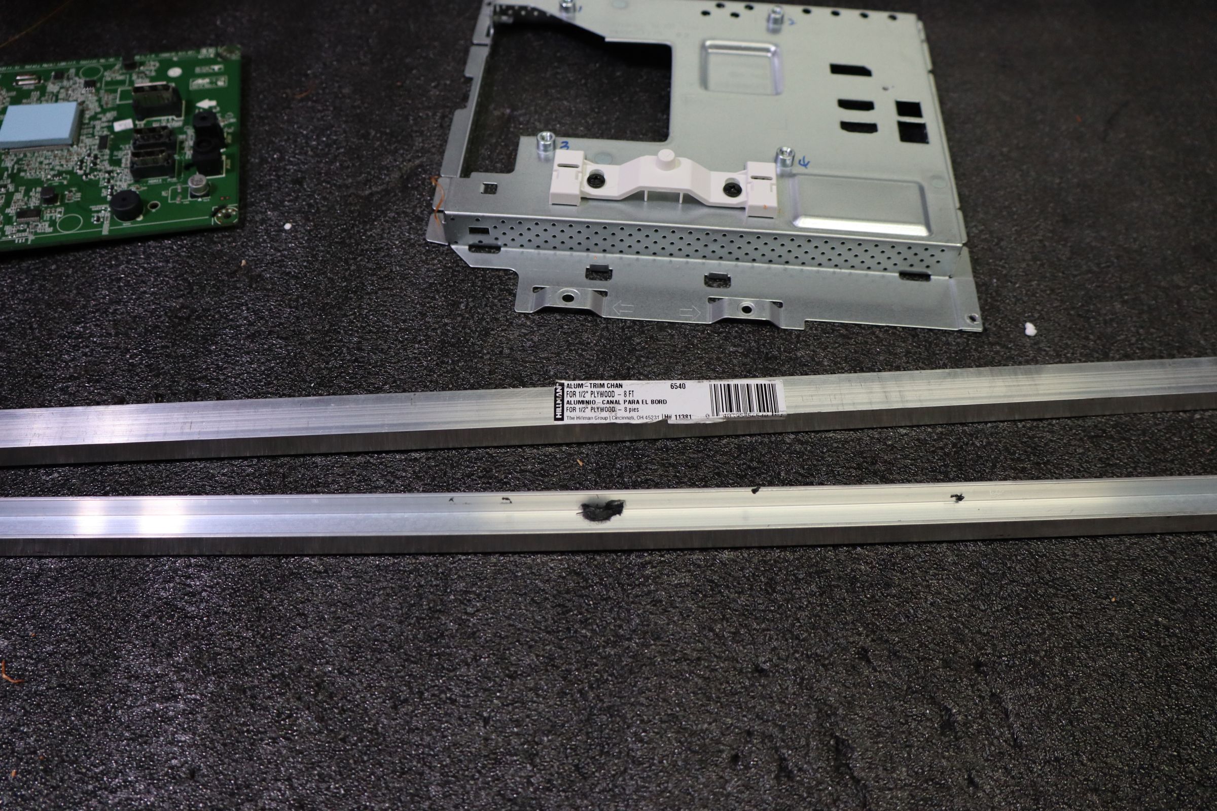 DIY 4K HDR 24 Inch Monitor for Less Than $100 : 14 Steps (with Pictures ...