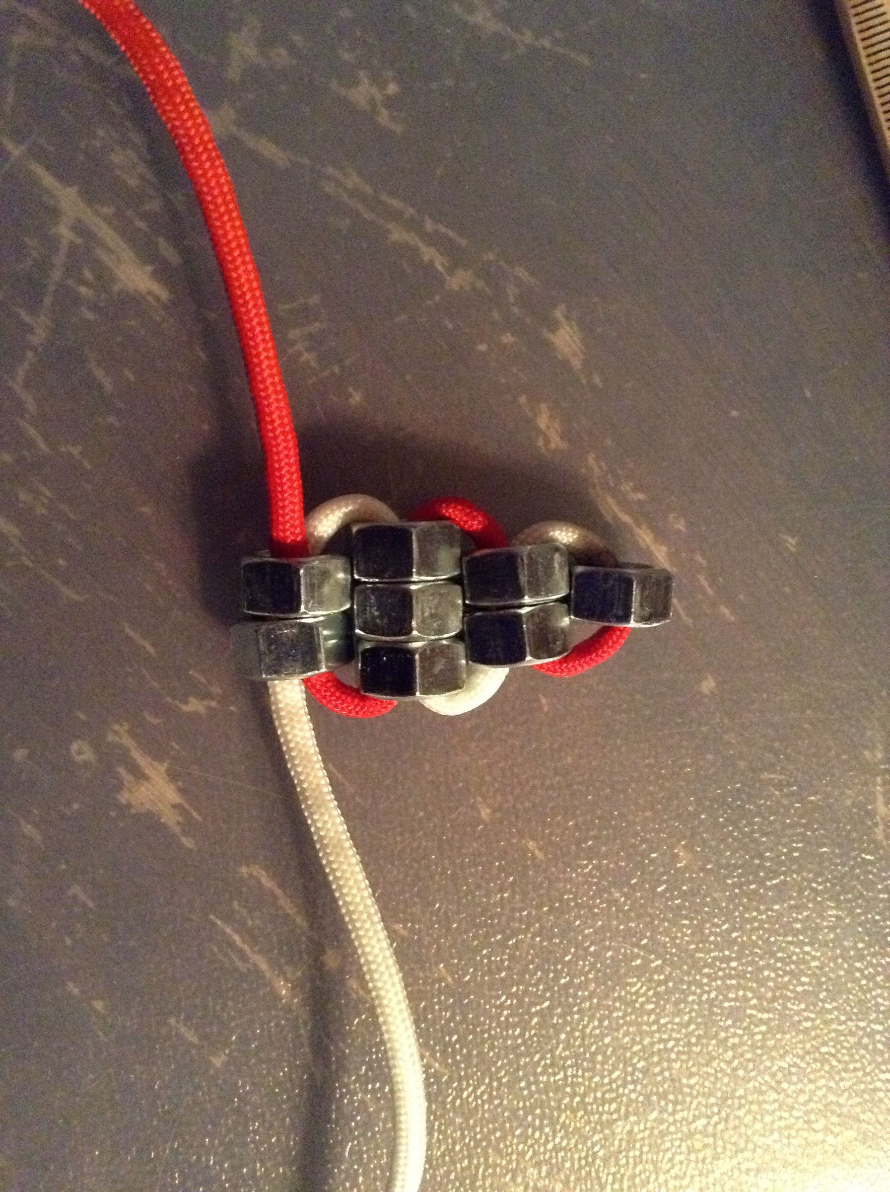 Paracord Gecko/ Lizard : 10 Steps (with Pictures) - Instructables