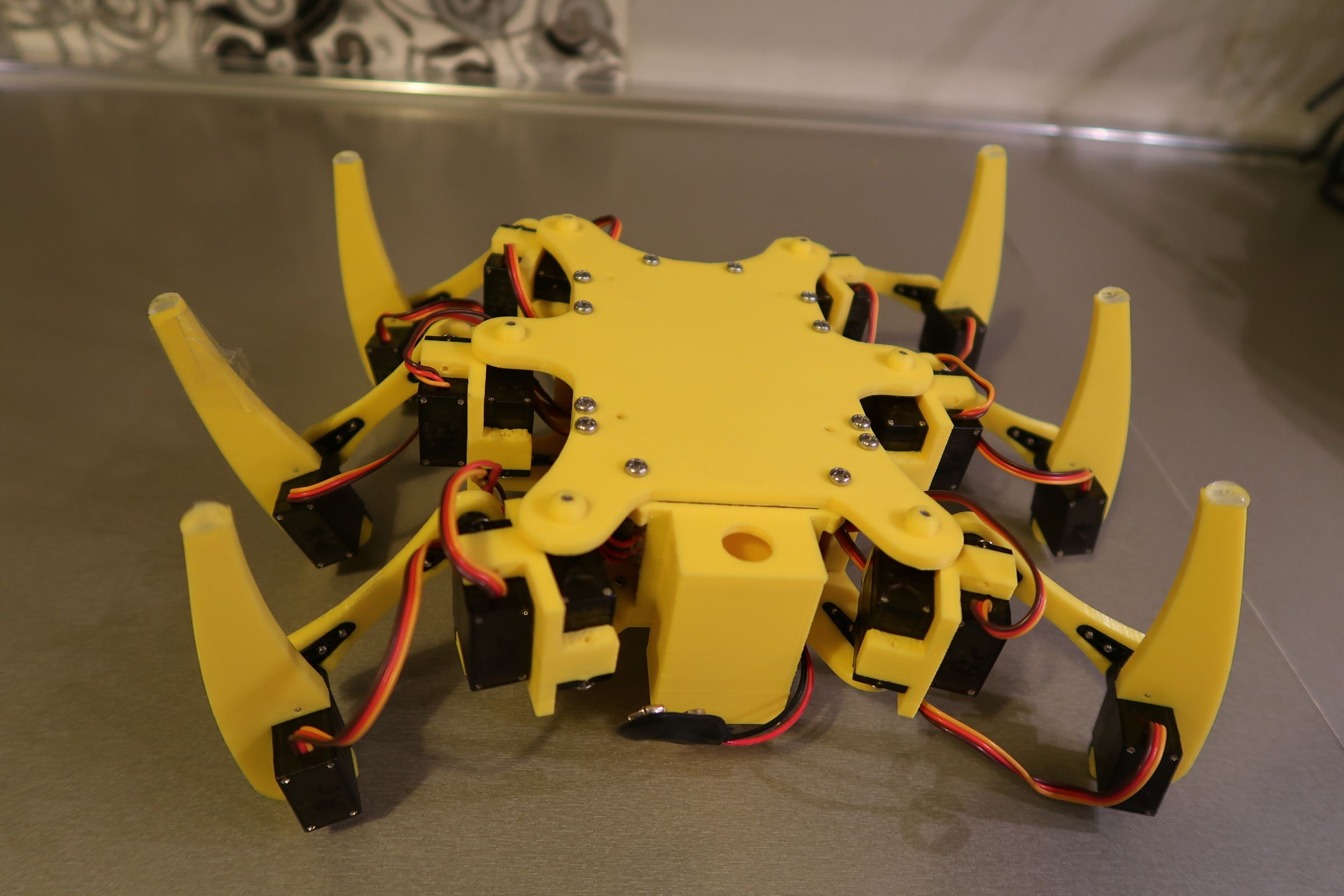3D Printed 18DOF Hexapod : 16 Steps (with Pictures) - Instructables