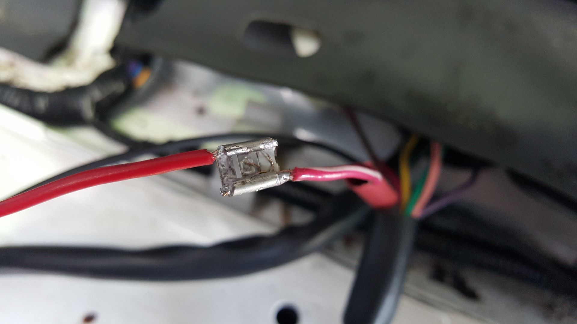 Wiring Hack: Female Terminal As Splice Point Joiner : 5 Steps ...