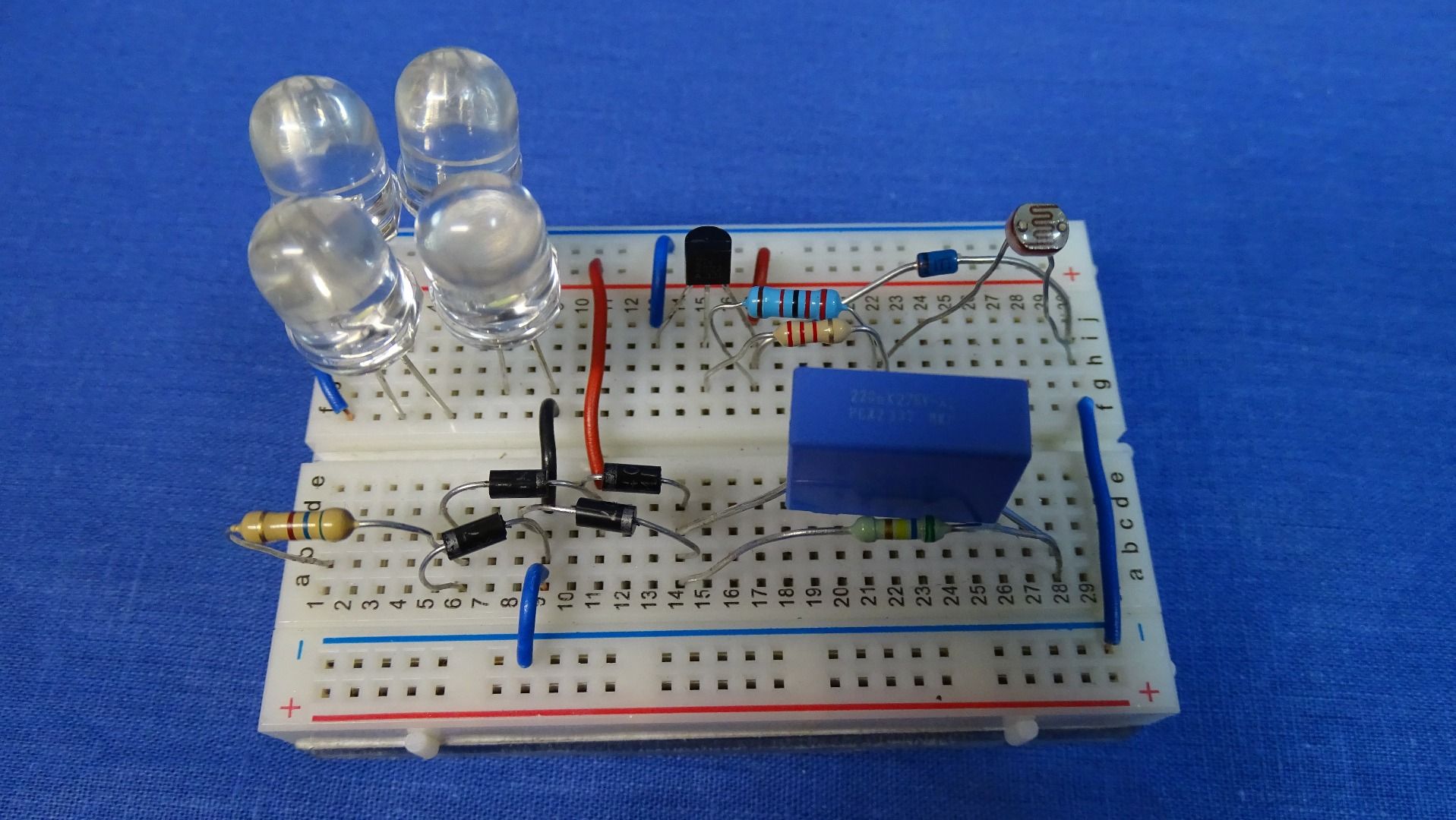 Automatic Night Light - Instructables