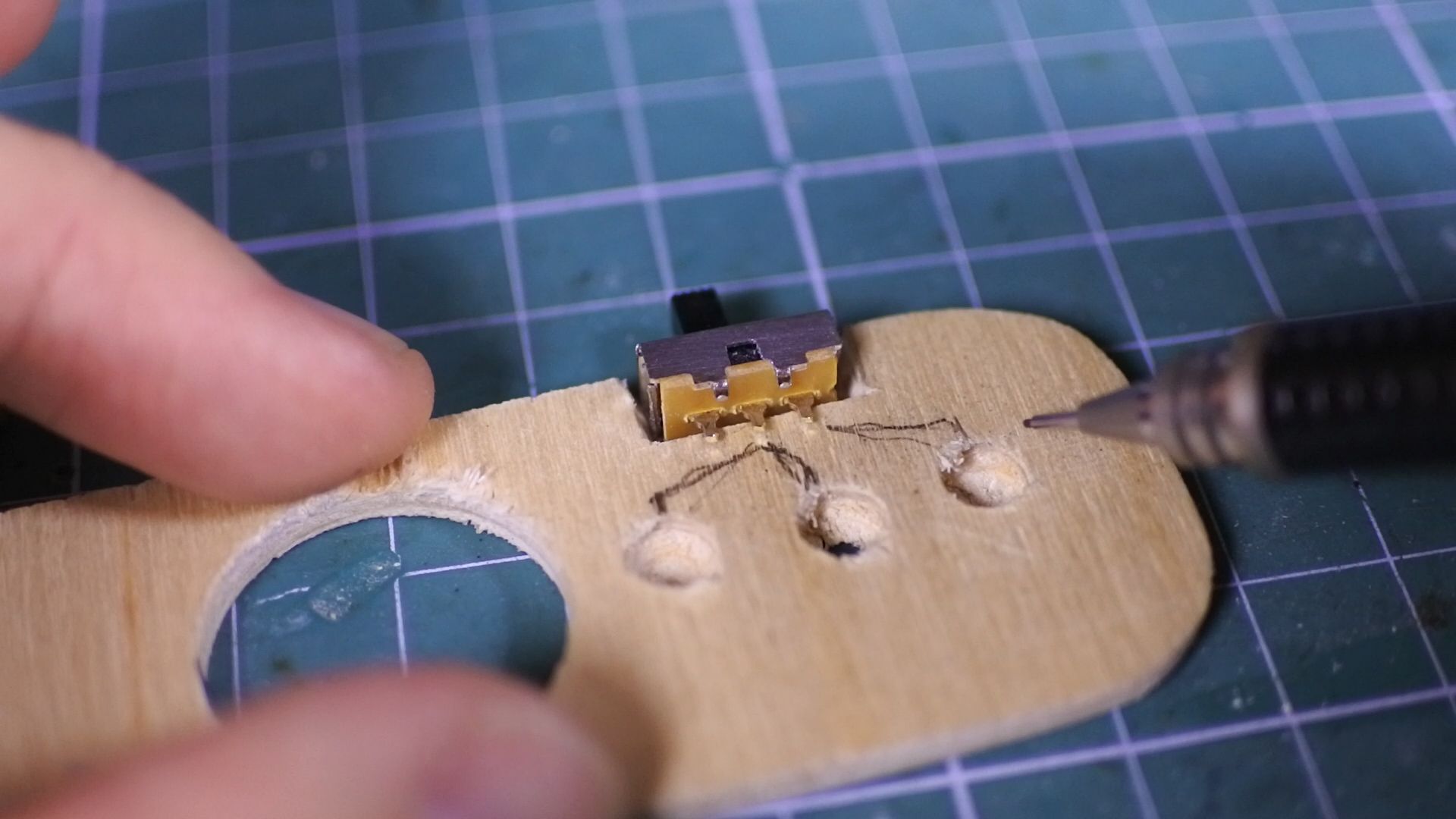 DIY LED Spinner : 7 Steps (with Pictures) - Instructables
