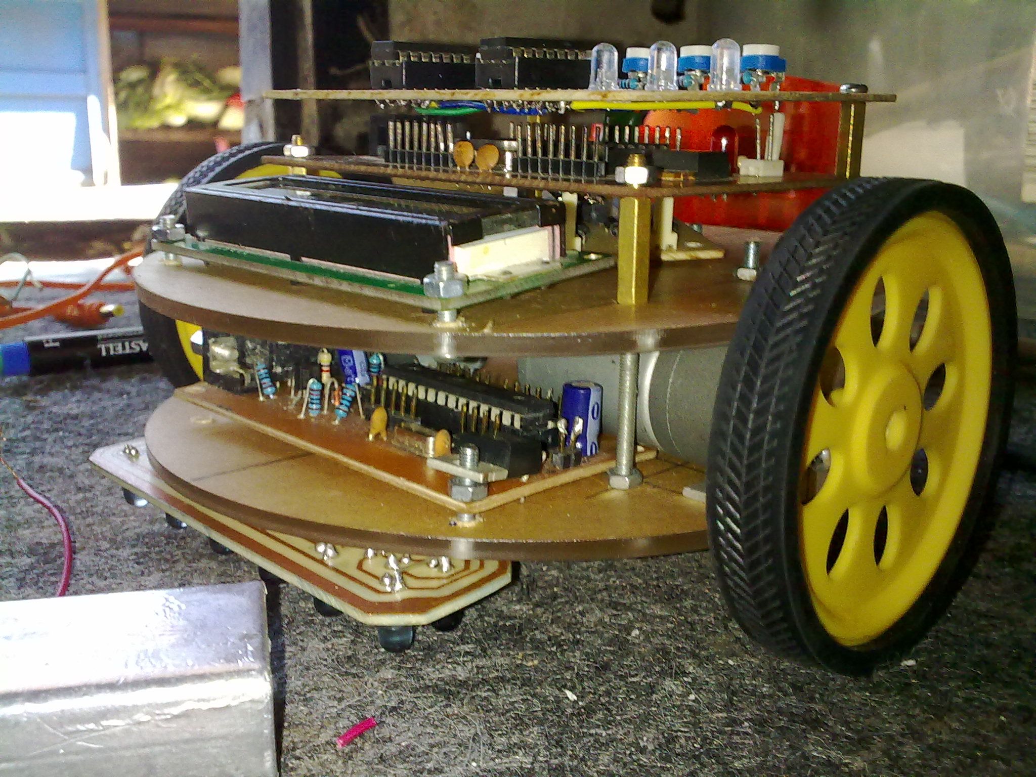 Make Simple Line Follower With Erulduino - Instructables