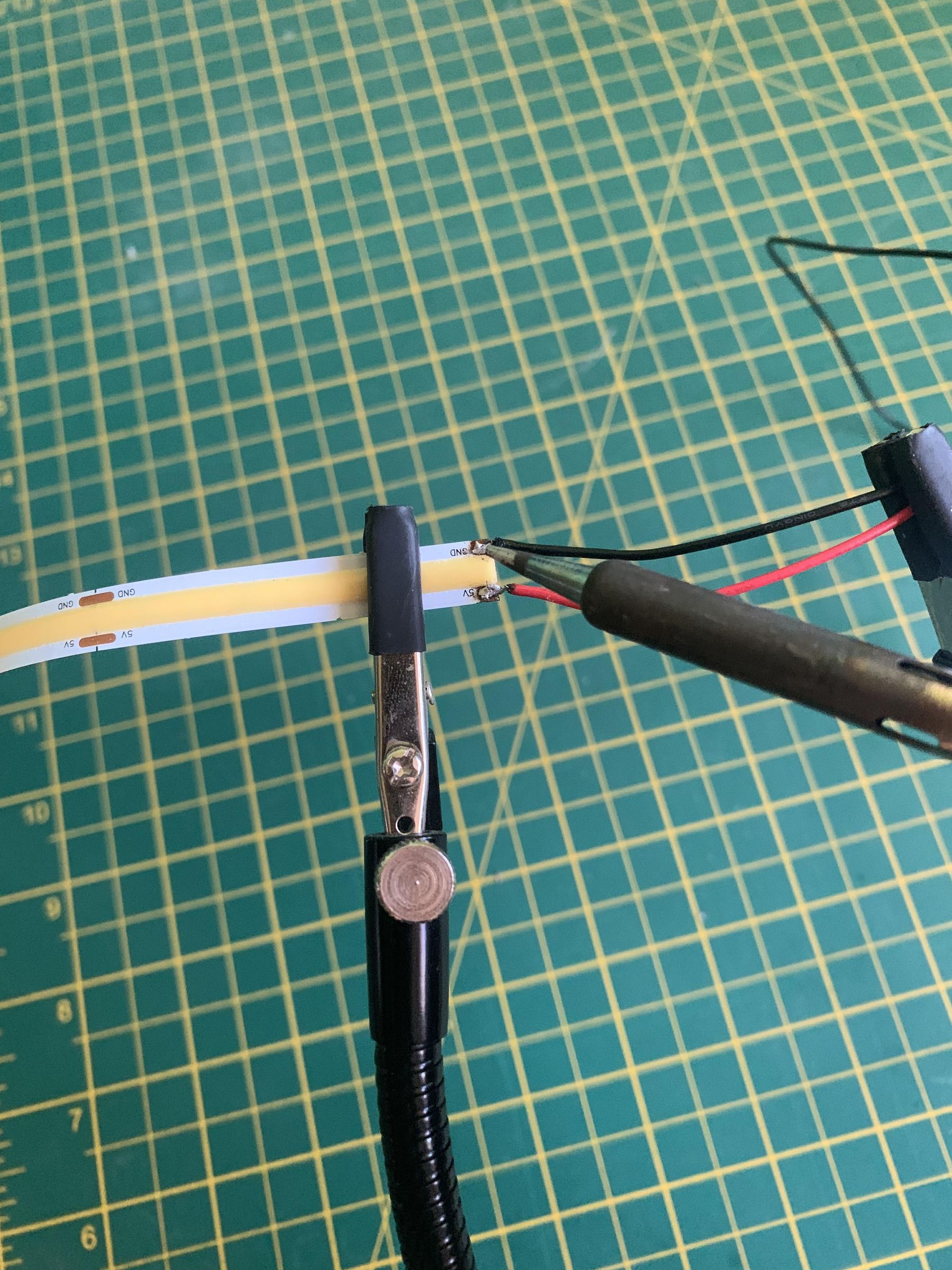 USB-C Powered LED Desk Lamp : 10 Steps (with Pictures) - Instructables