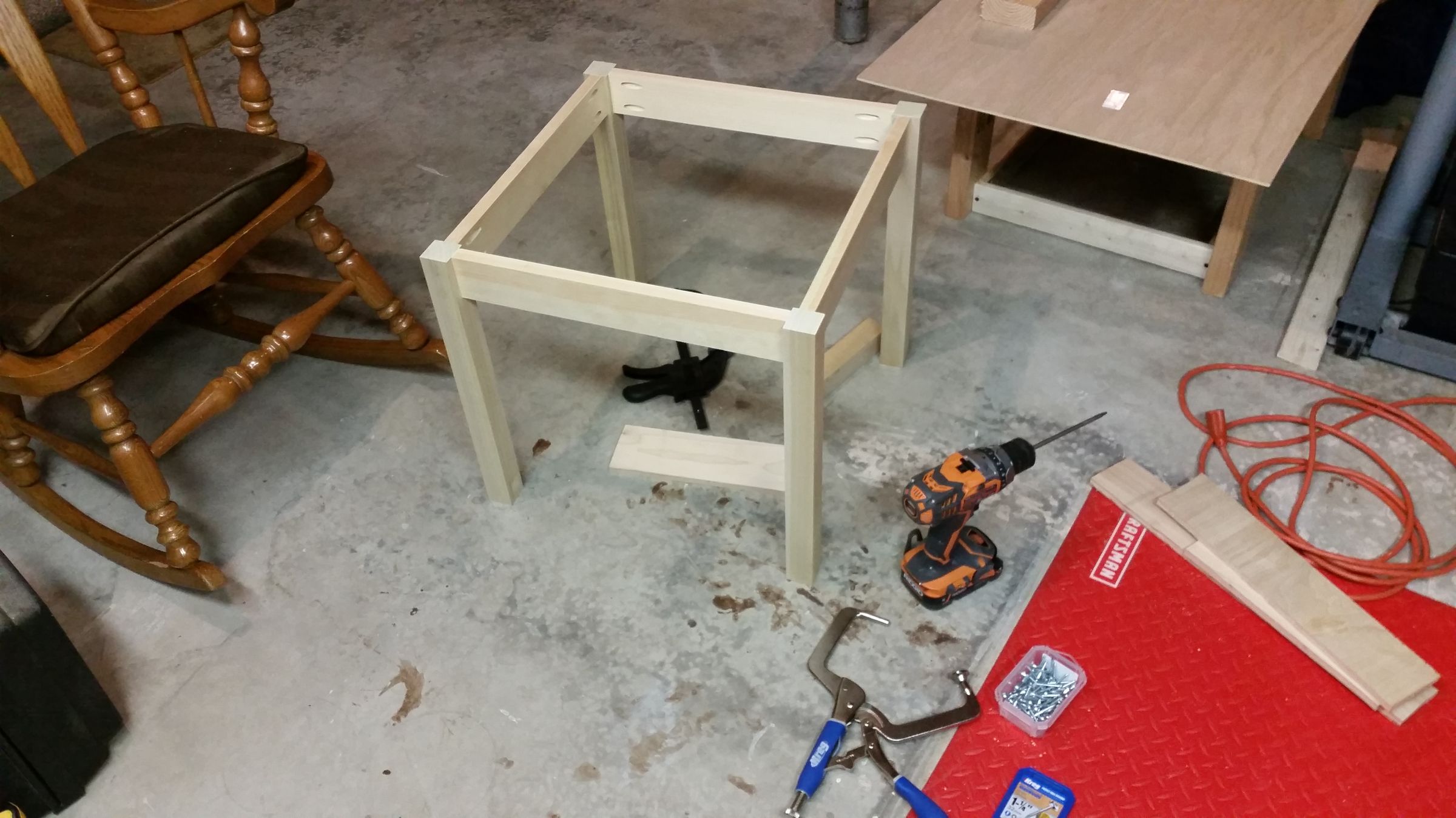 The X End Table : 7 Steps (with Pictures) - Instructables