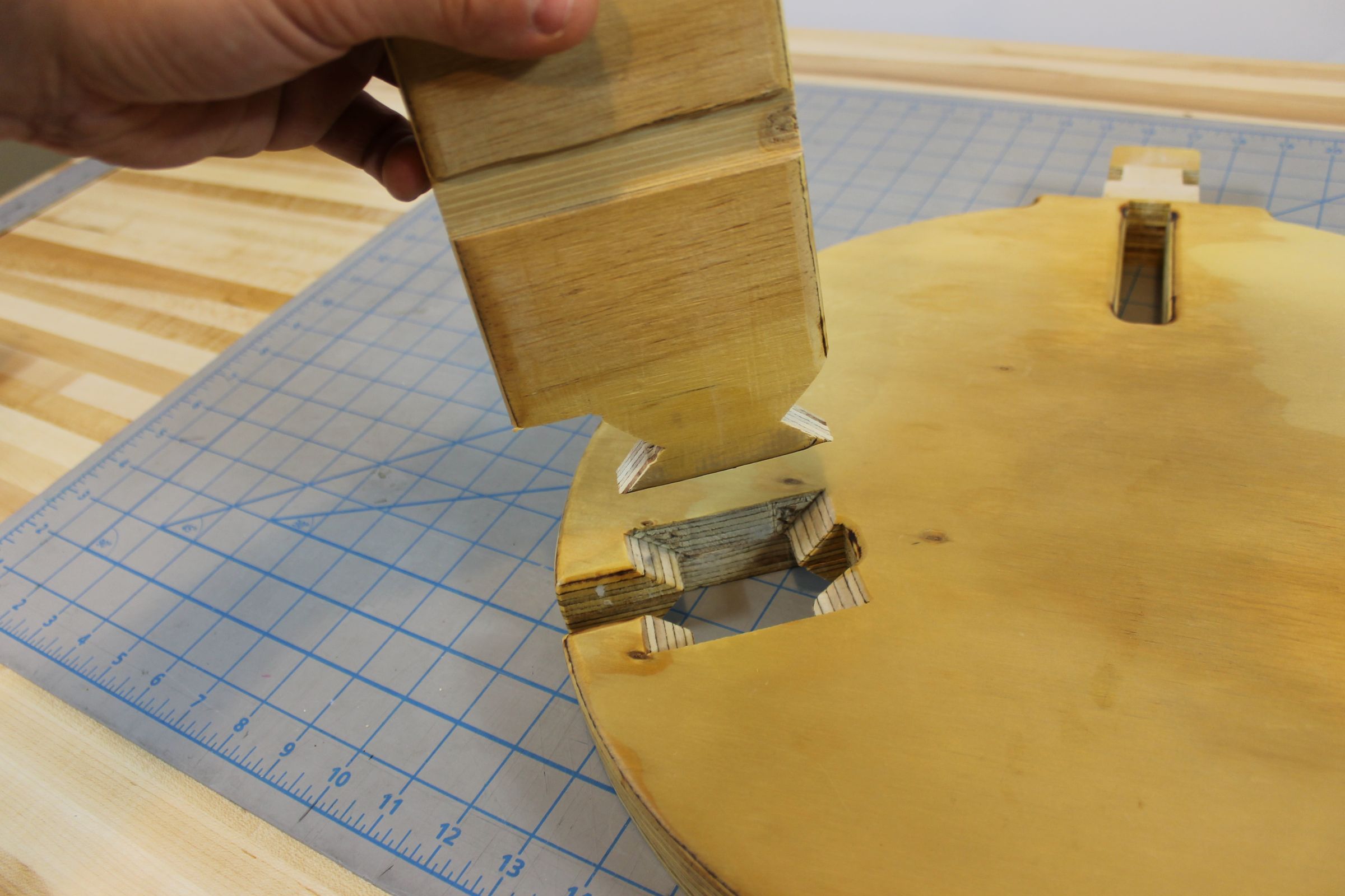 Duo Chair : 5 Steps (with Pictures) - Instructables