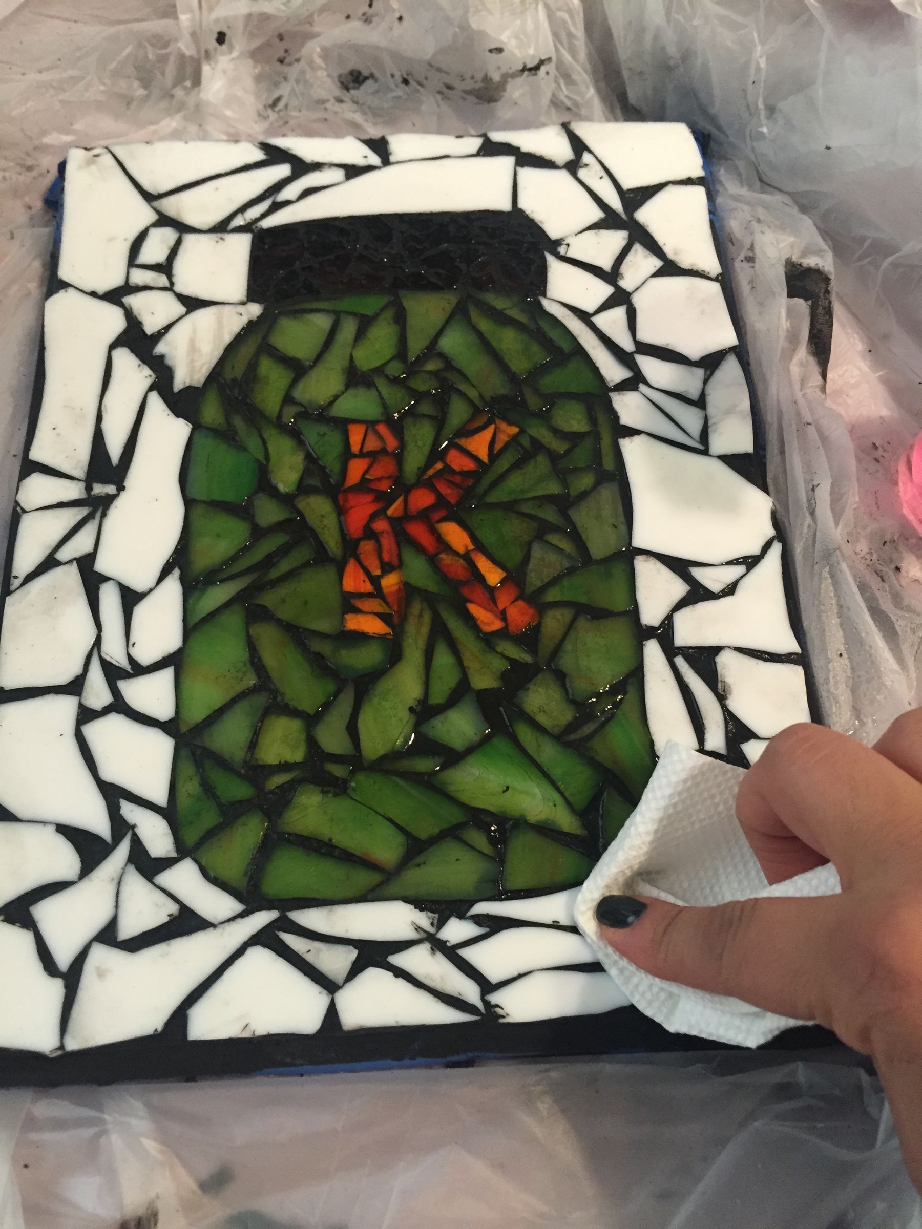 How to Make a Mosaic for Beginners : 10 Steps (with Pictures ...