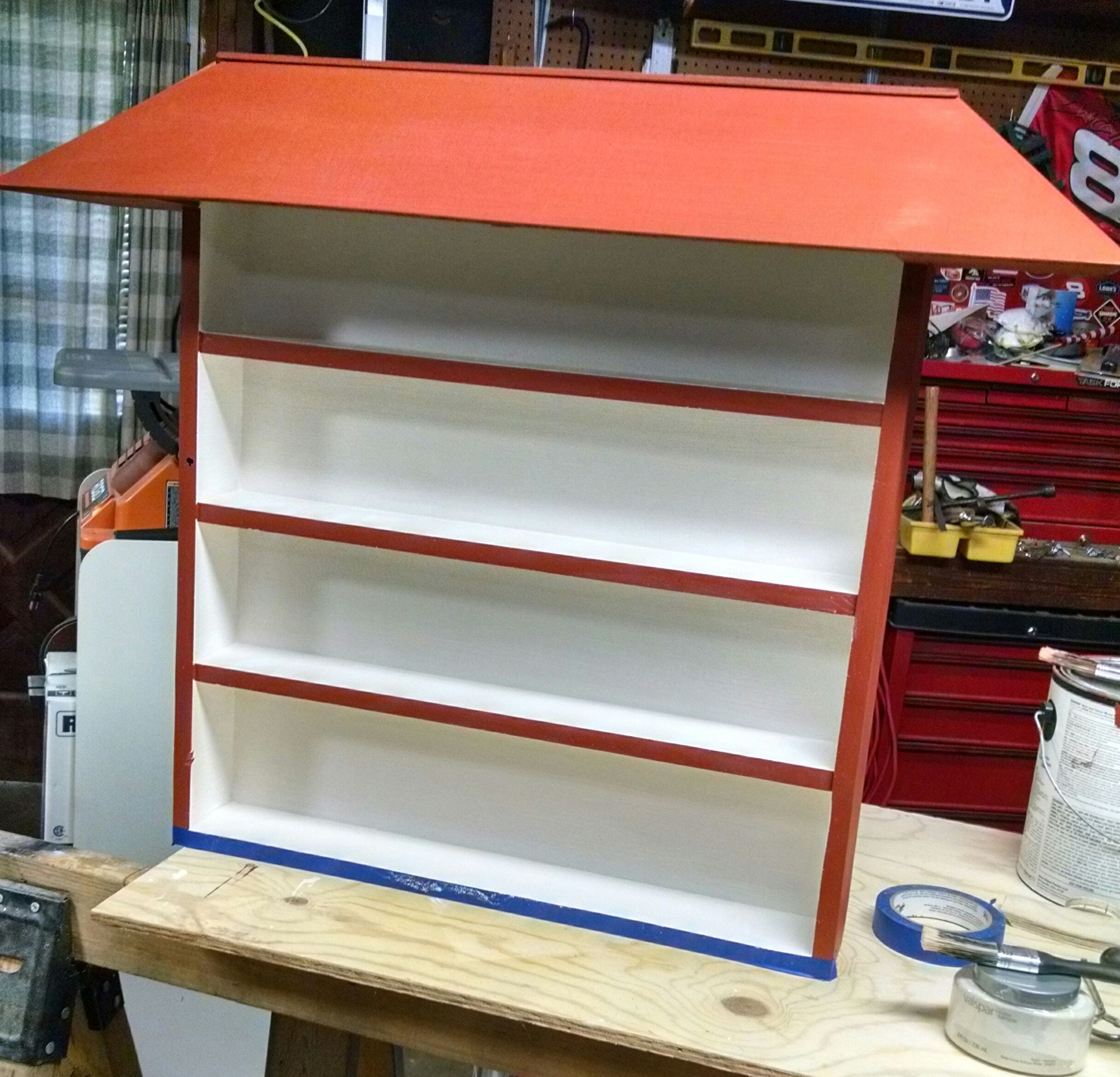 How to Make a Snoopy Doghouse Display Shelf : 10 Steps (with Pictures ...