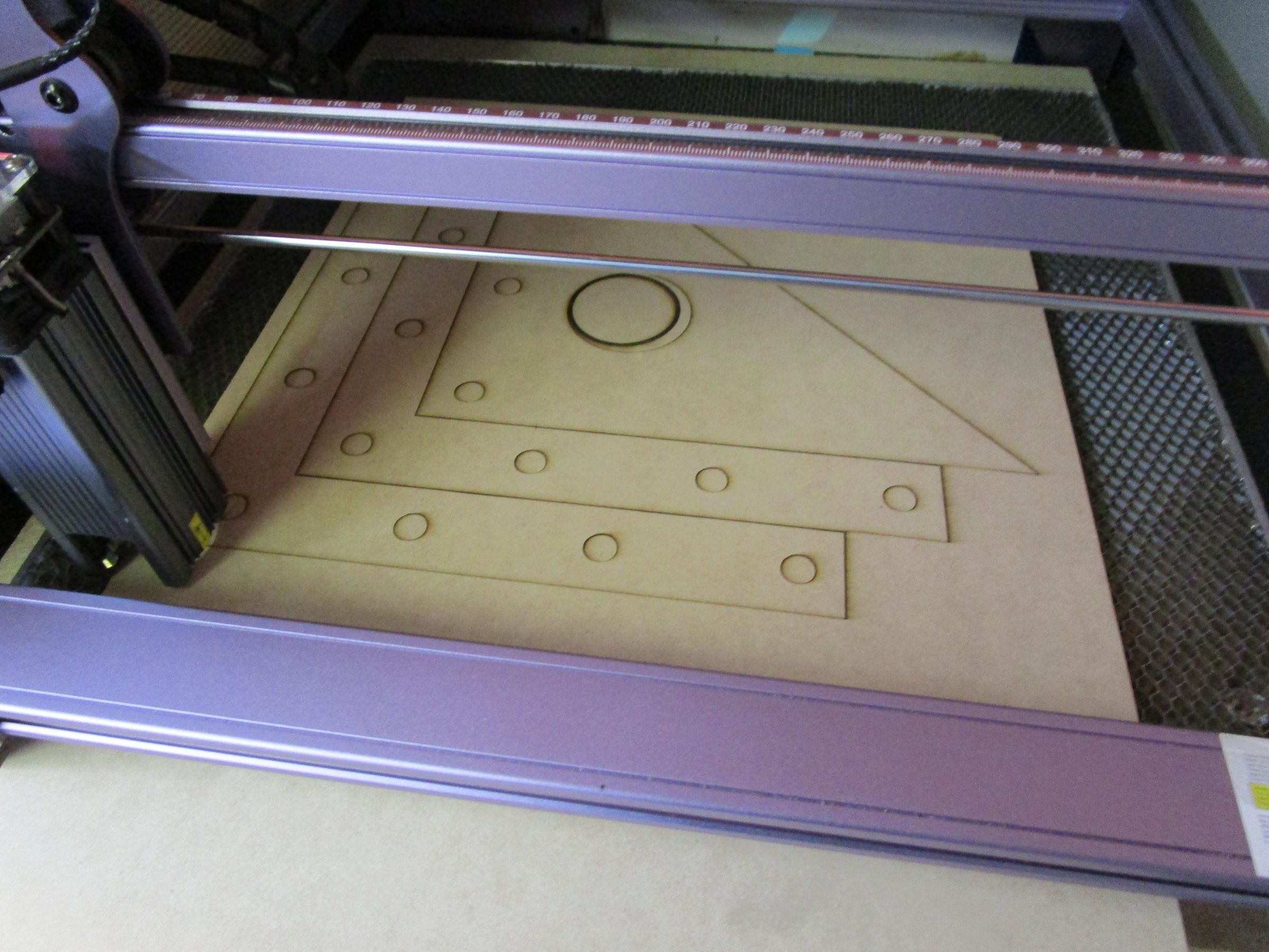 Find the Center of a Circle - DIY LASER Cut Tool : 5 Steps (with ...