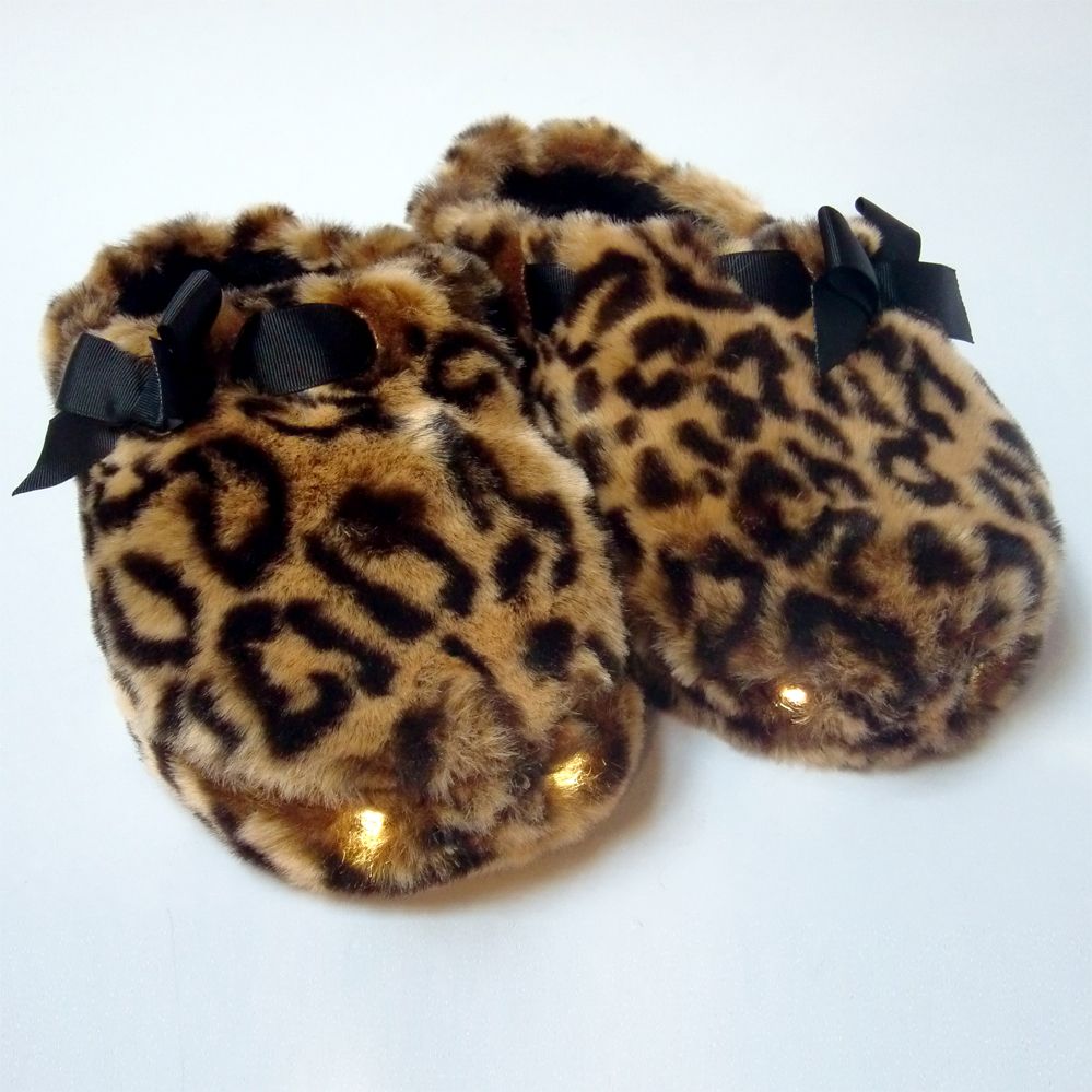 LED Slippers : 6 Steps (with Pictures) - Instructables