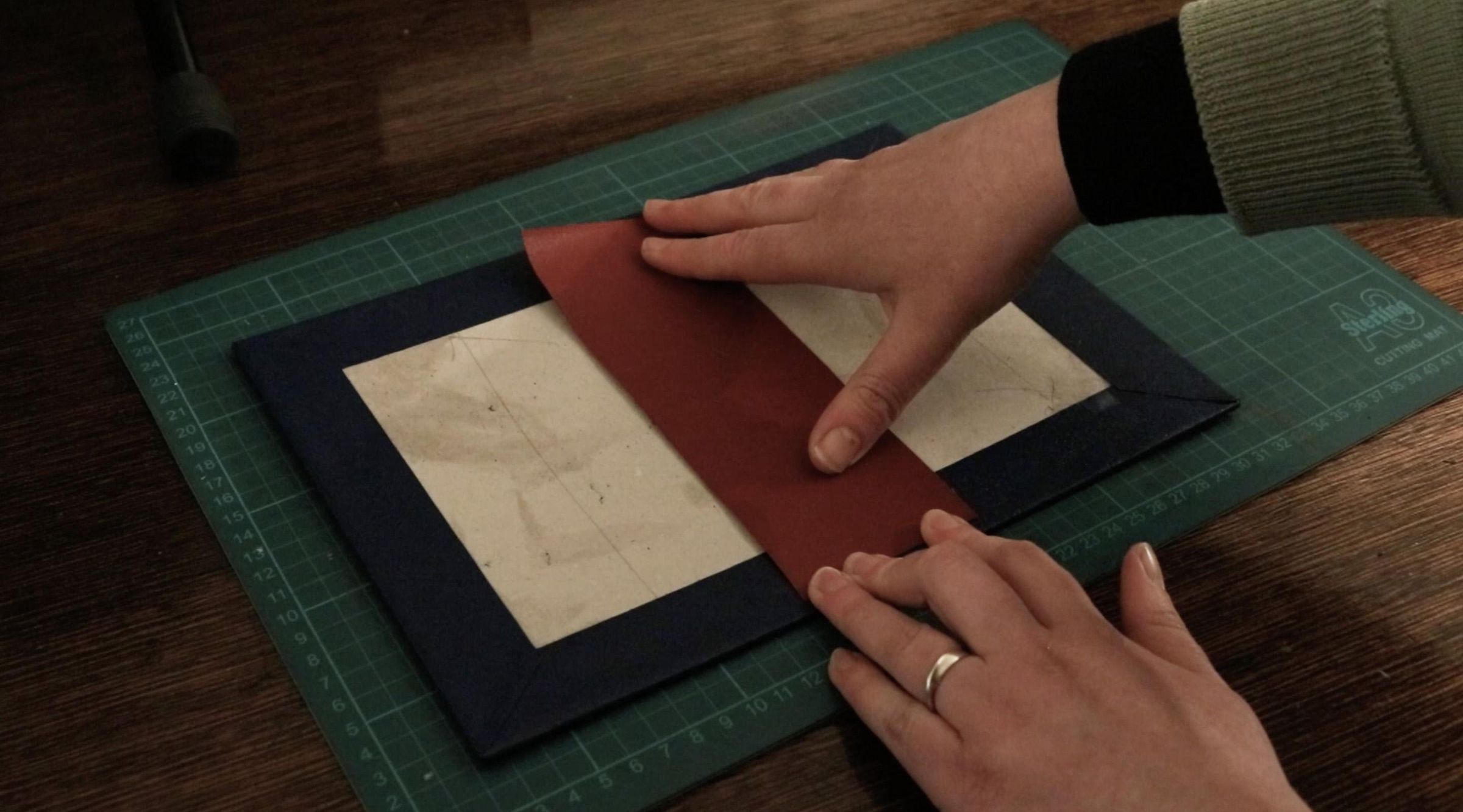 Make a Hard Cover for Your Handmade Book : 8 Steps (with Pictures ...