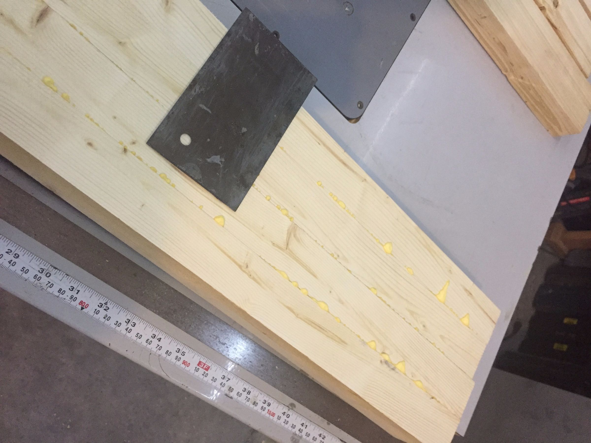 Laminated 2X4 Work Tables : 9 Steps (with Pictures) - Instructables