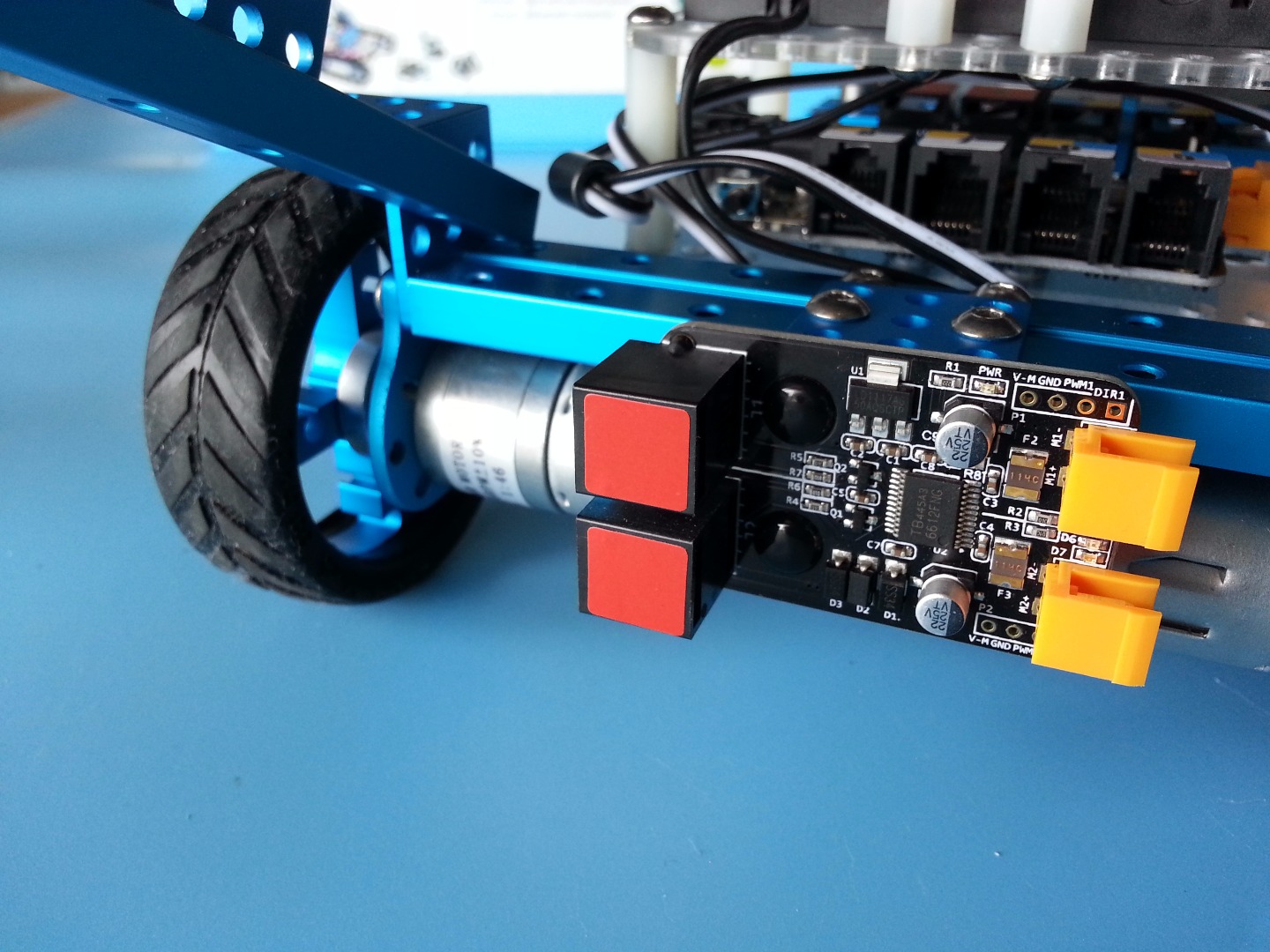 How to Build a Skill Racing Car With Makeblock : 28 Steps (with ...