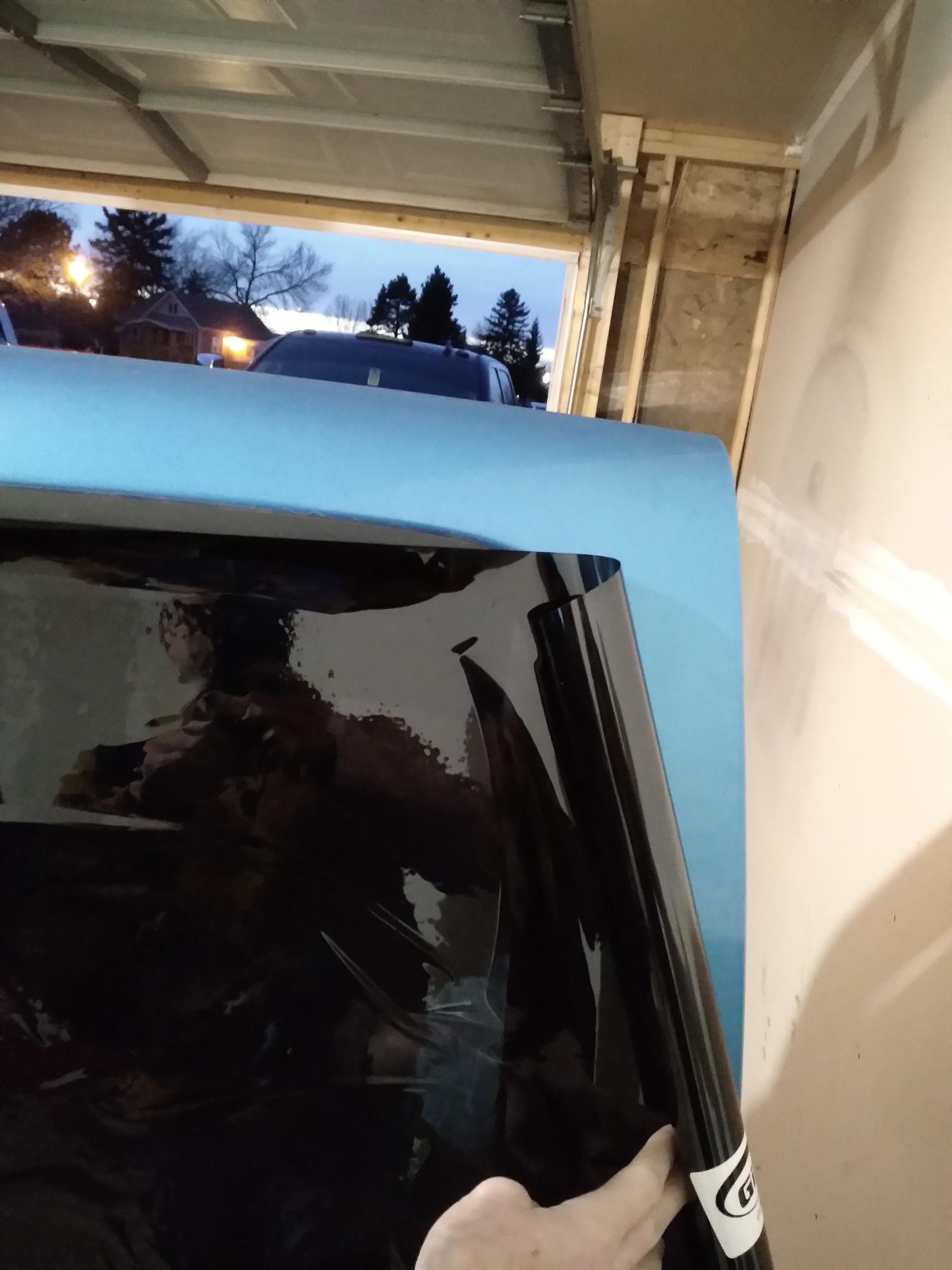 How to Tint Your Car Windows : 4 Steps - Instructables