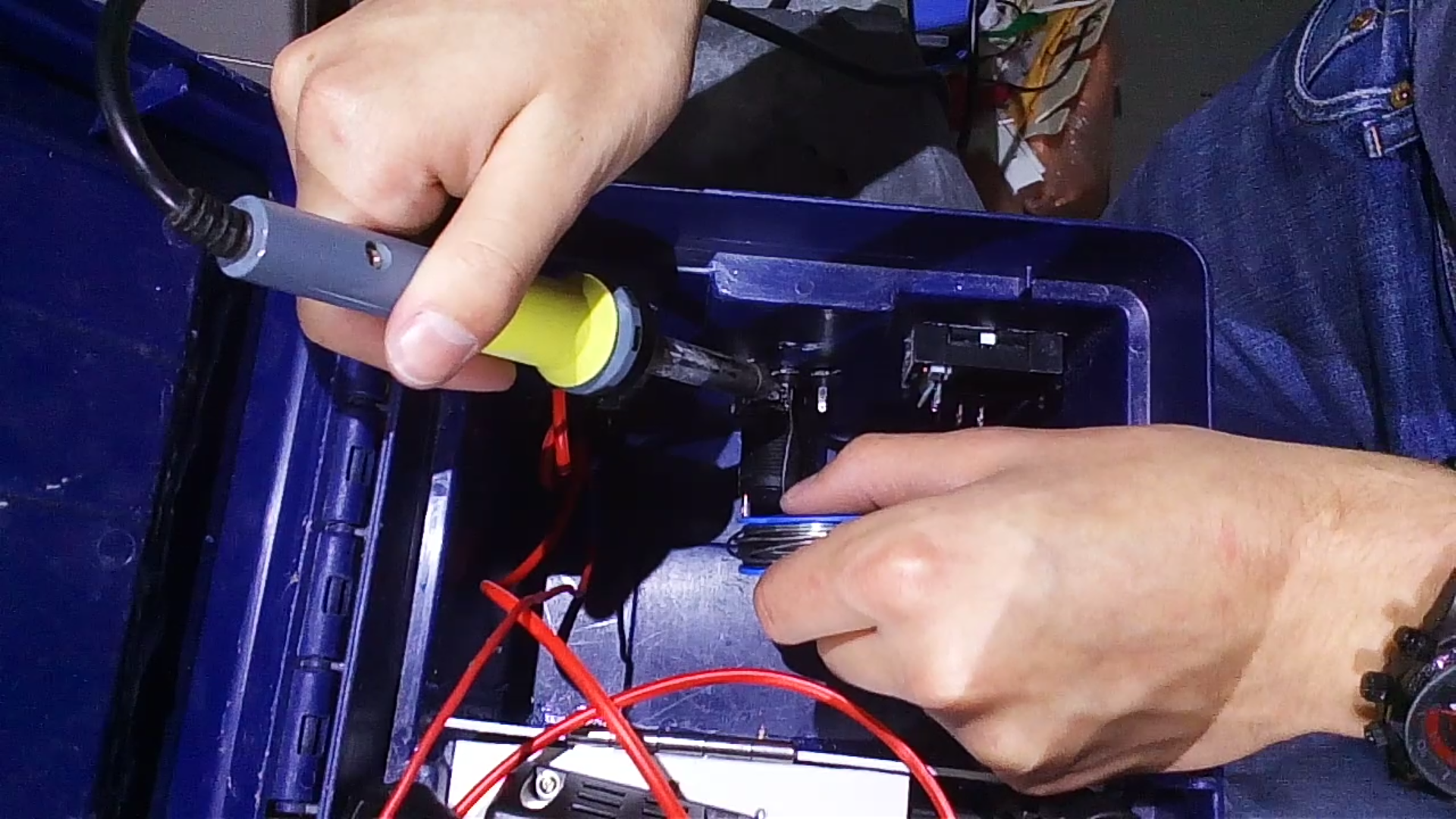 DIY Solar Power Pack : 5 Steps (with Pictures) - Instructables