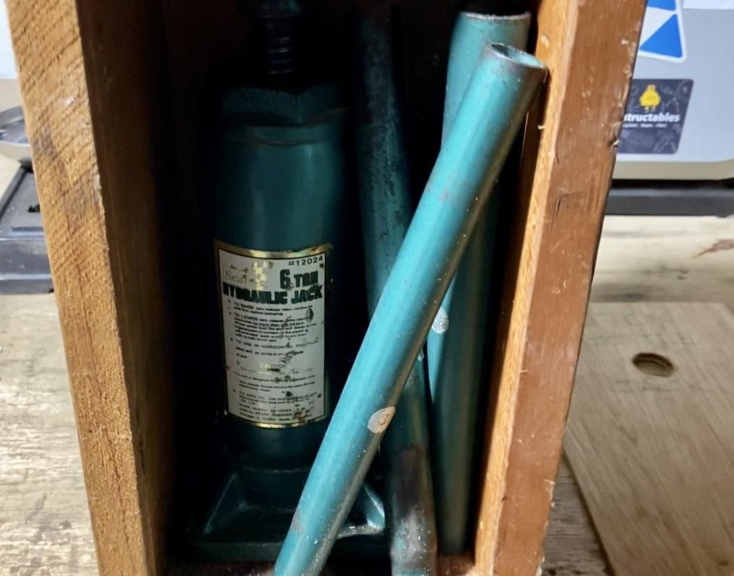 HDPE Plastic Press // Made From Scrap : 7 Steps (with Pictures ...