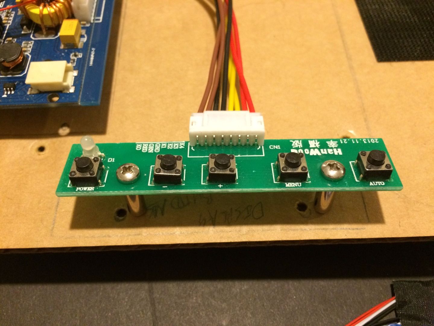 Battery Operated Cardboard HDMI Retro TV Stand for Your Raspberry Pi ...