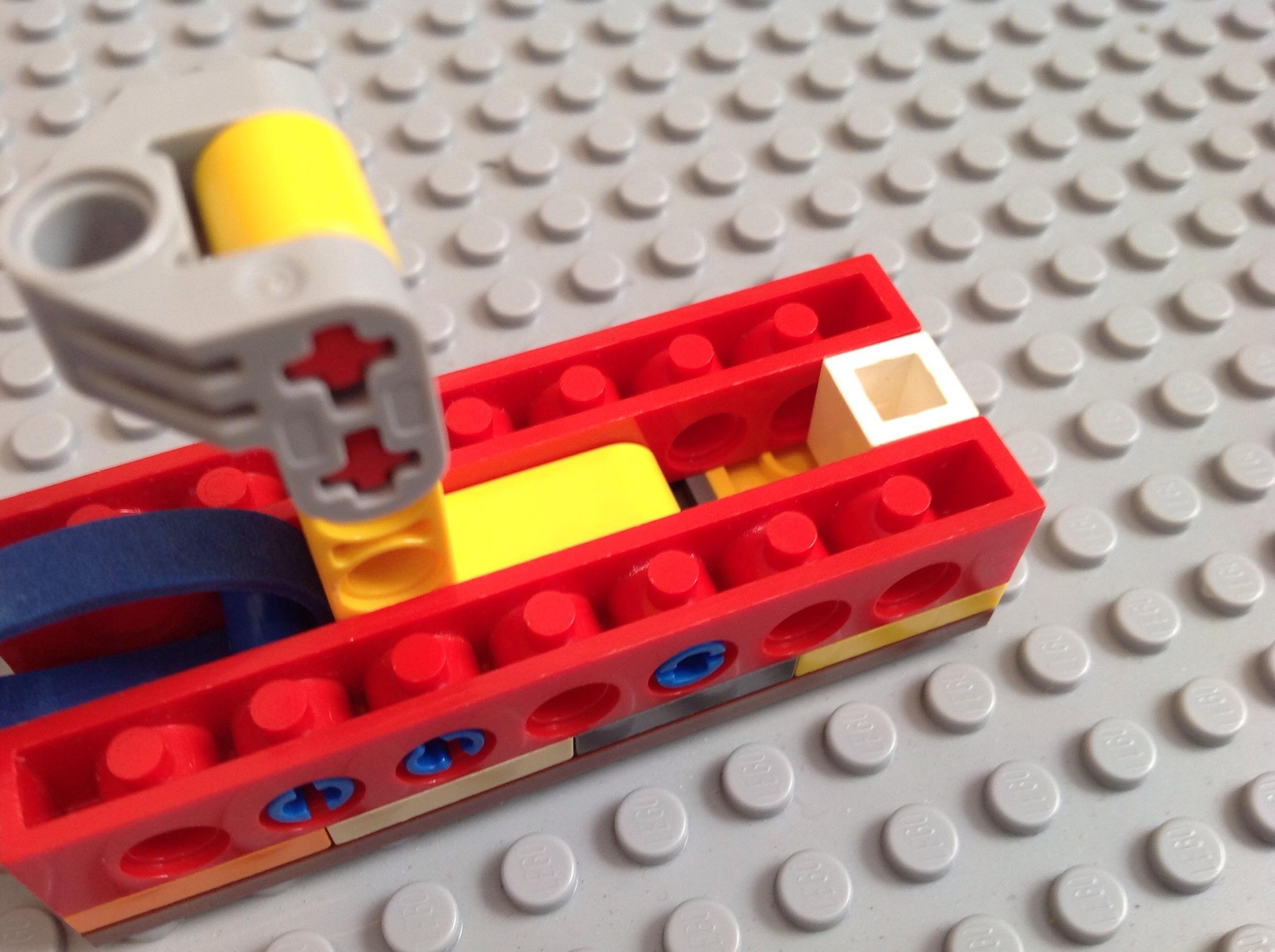 Lego Blowback-action Pistol : 5 Steps - Instructables