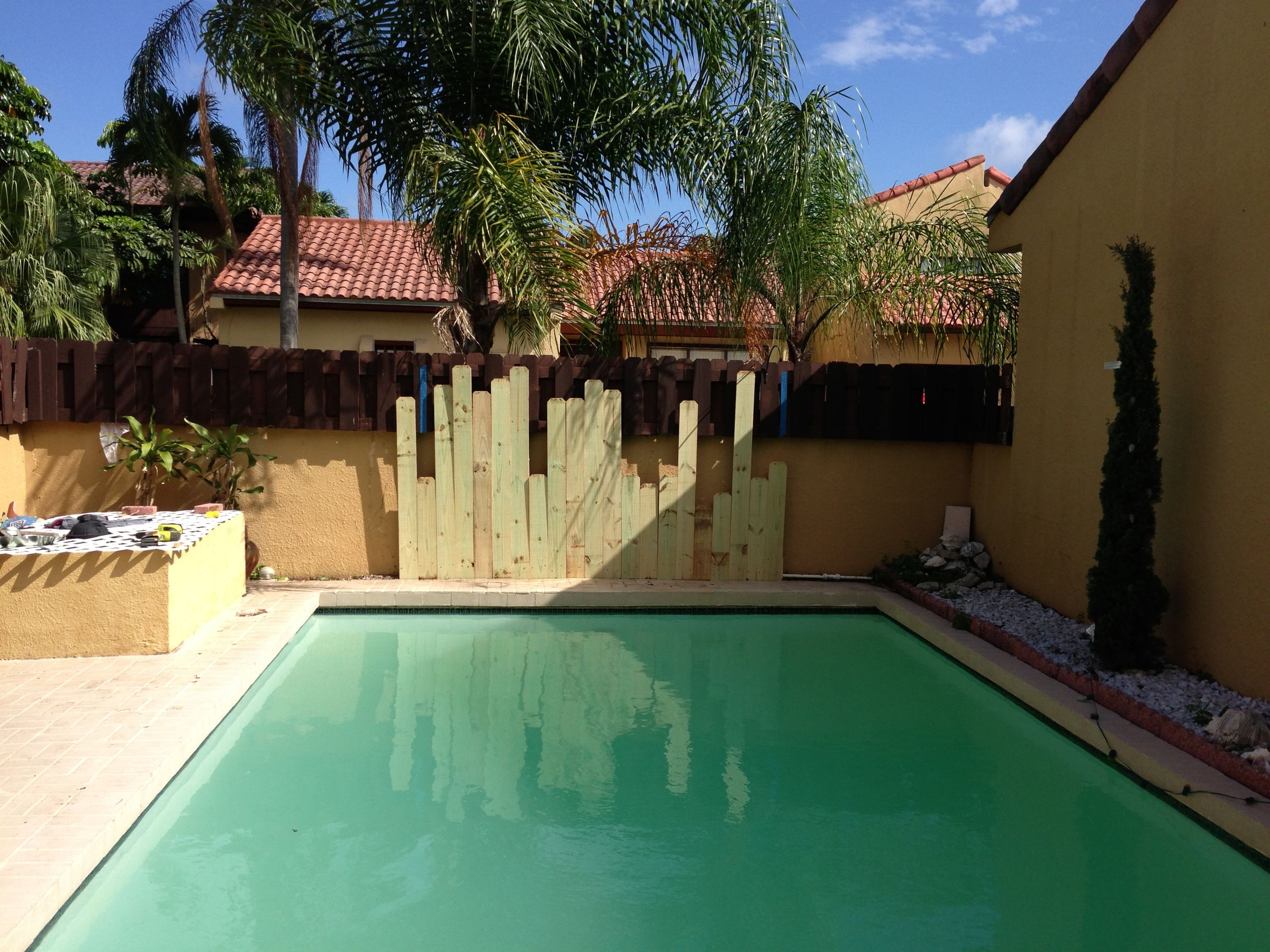 Vibrant Fence Project : 5 Steps (with Pictures) - Instructables