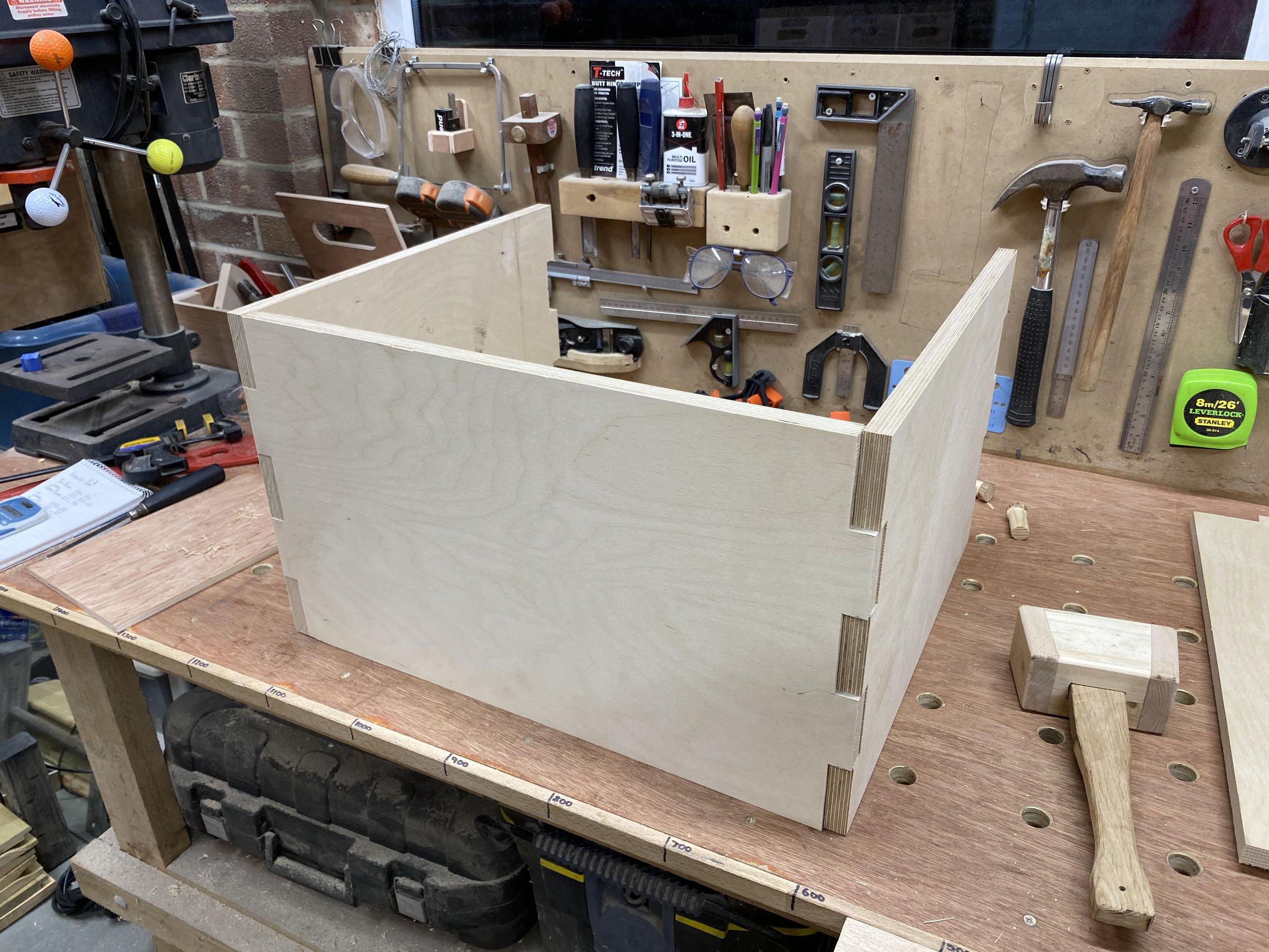 Deep Hole in a Small Box, a Different Take on the Infinity Mirror. : 10 ...