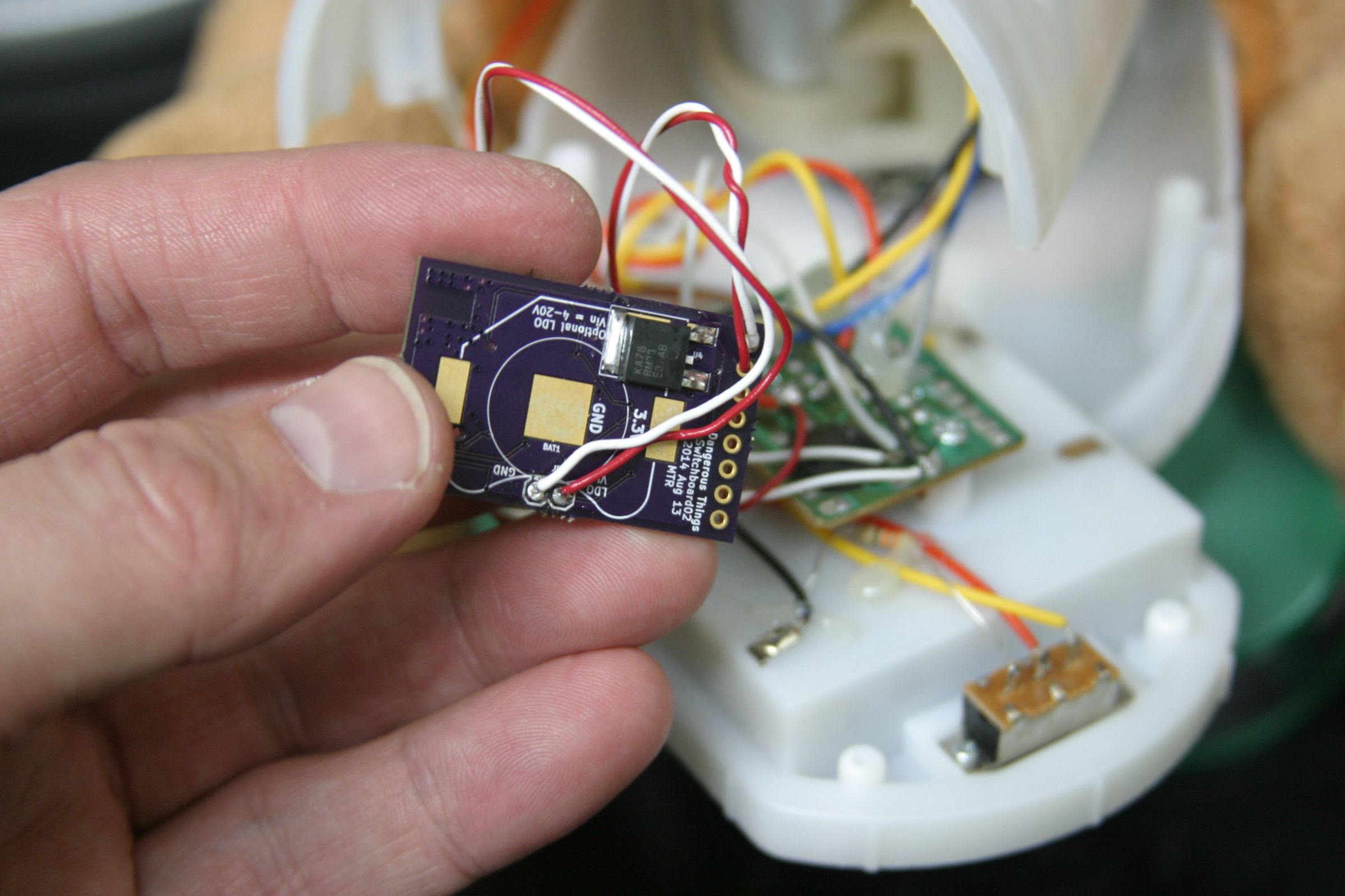 Use the Switcheroo to Control Toys With Your Smartphone : 4 Steps ...