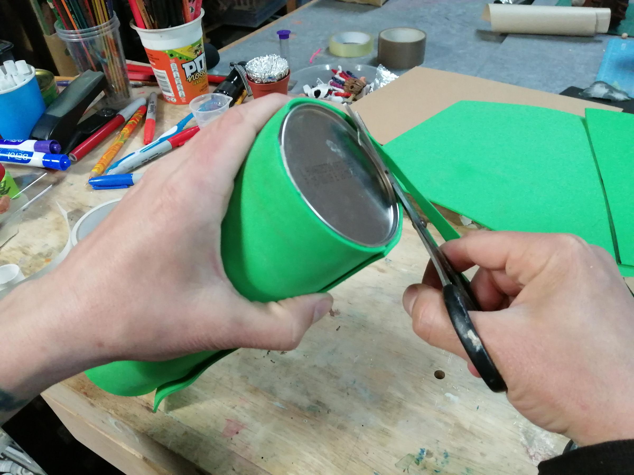 Pringles Tube Dice Tower : 9 Steps (with Pictures) - Instructables