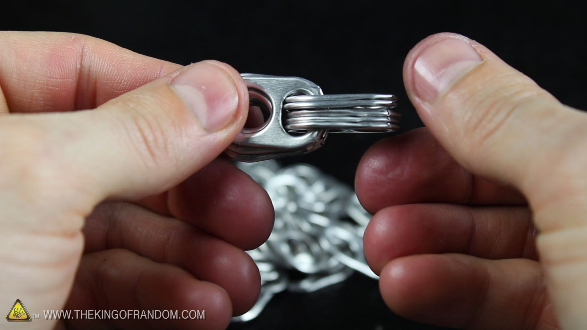 How to Make Chains From Soda Can Tabs : 7 Steps (with Pictures ...