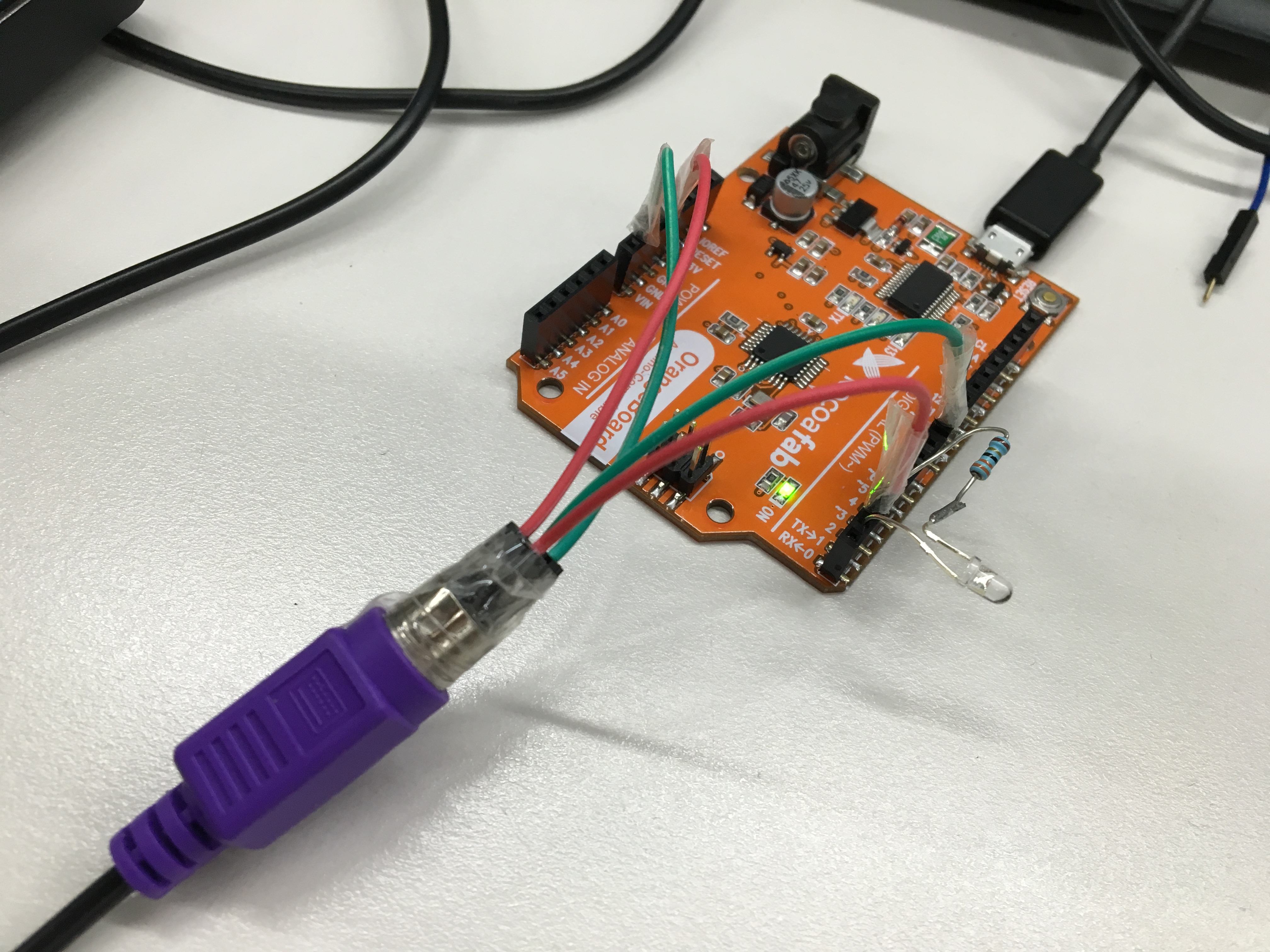 IRled Communication With PS2 Keyboard : 4 Steps - Instructables