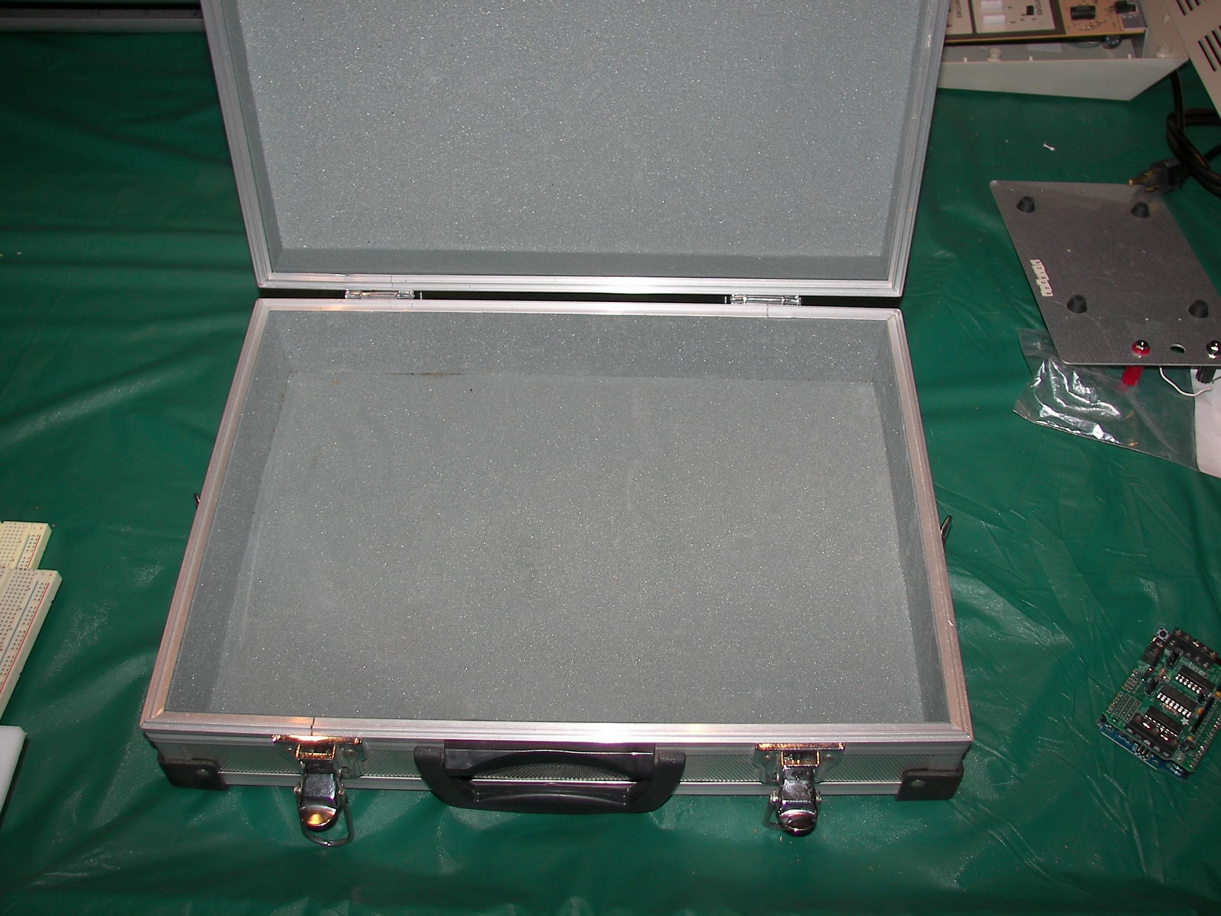 Portable Arduino Project Valise : 6 Steps - Instructables