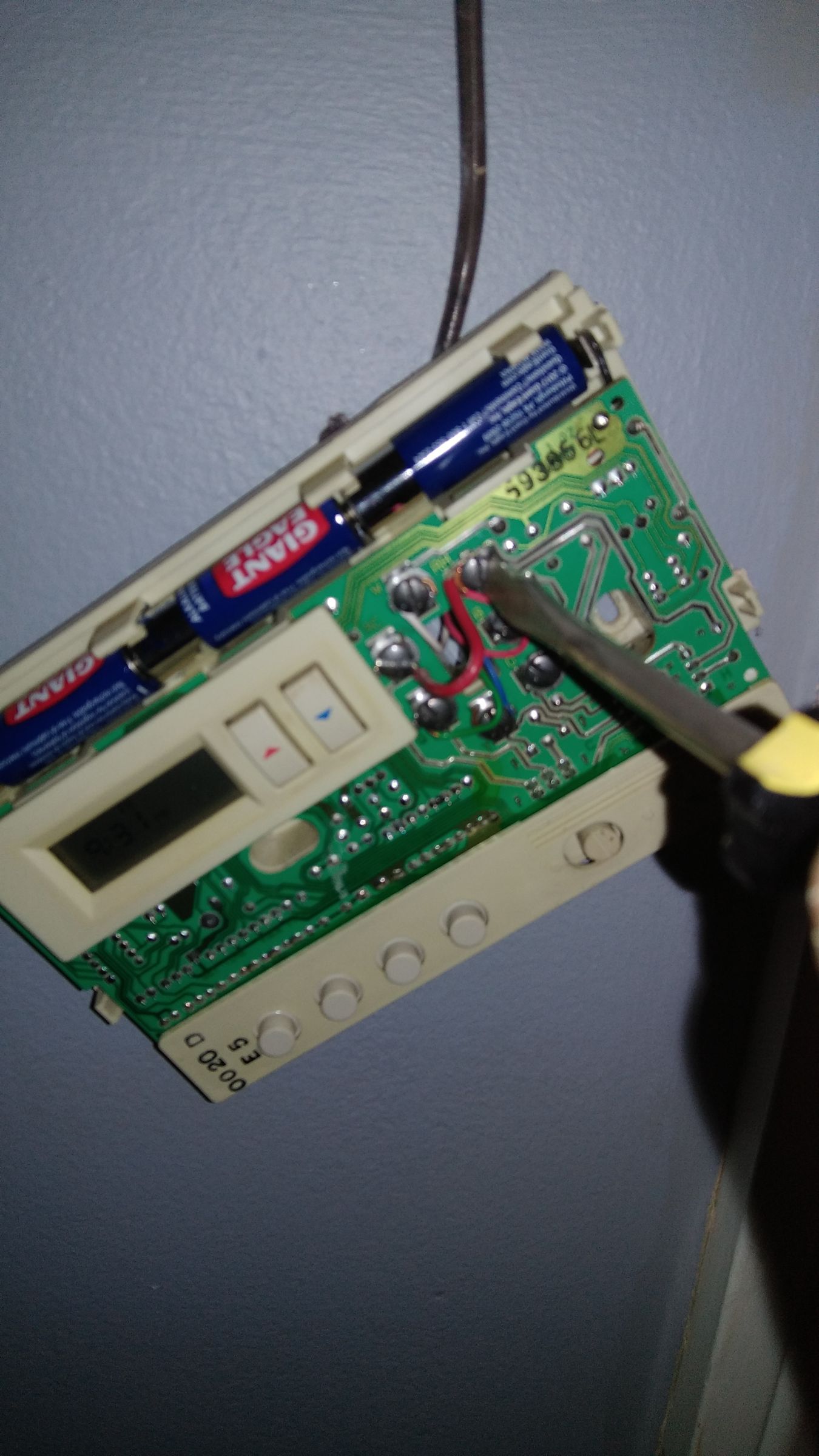 Installing a New Thermostat : 14 Steps - Instructables
