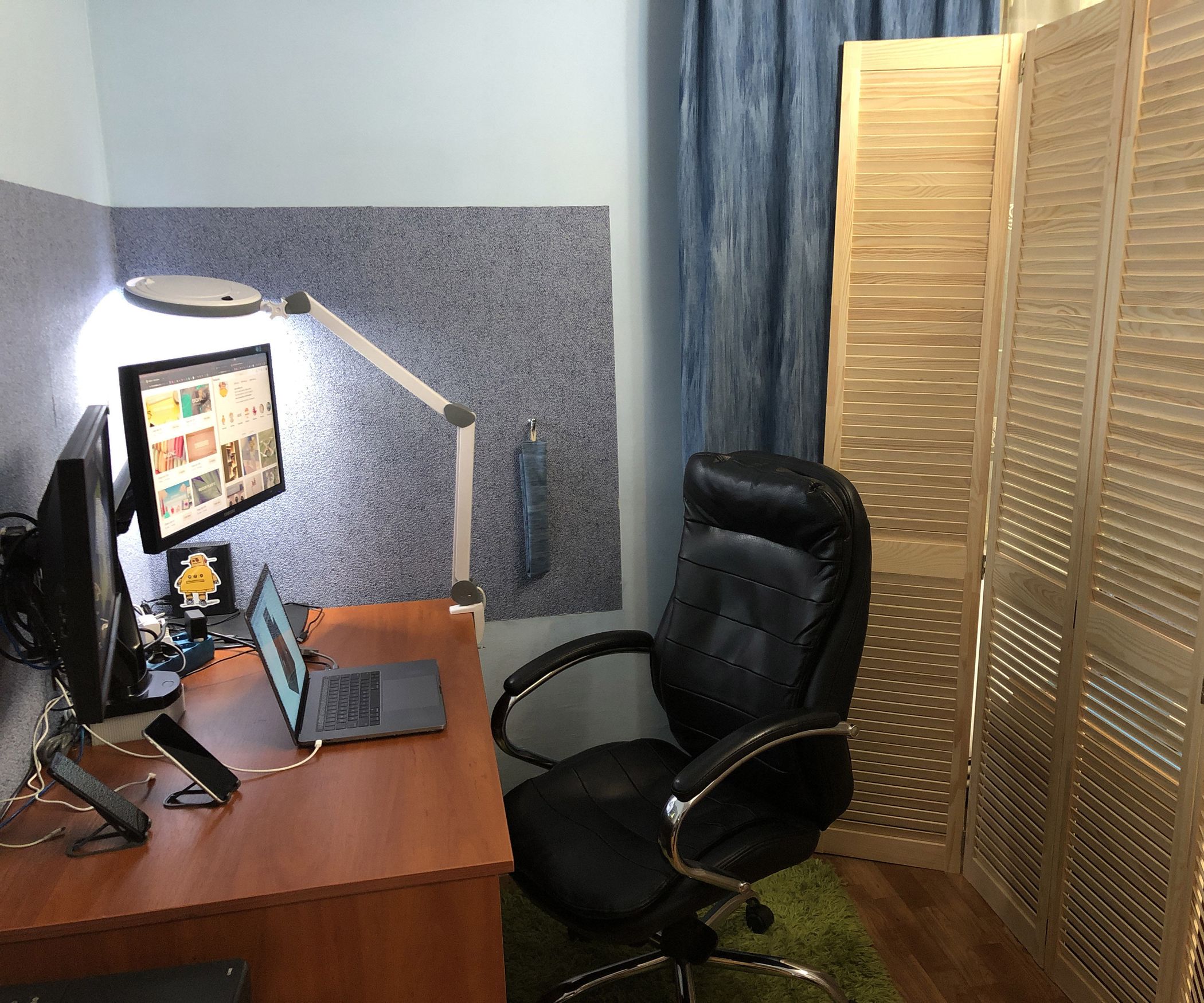 Organising Comfortable Home Workspace : 3 Steps - Instructables