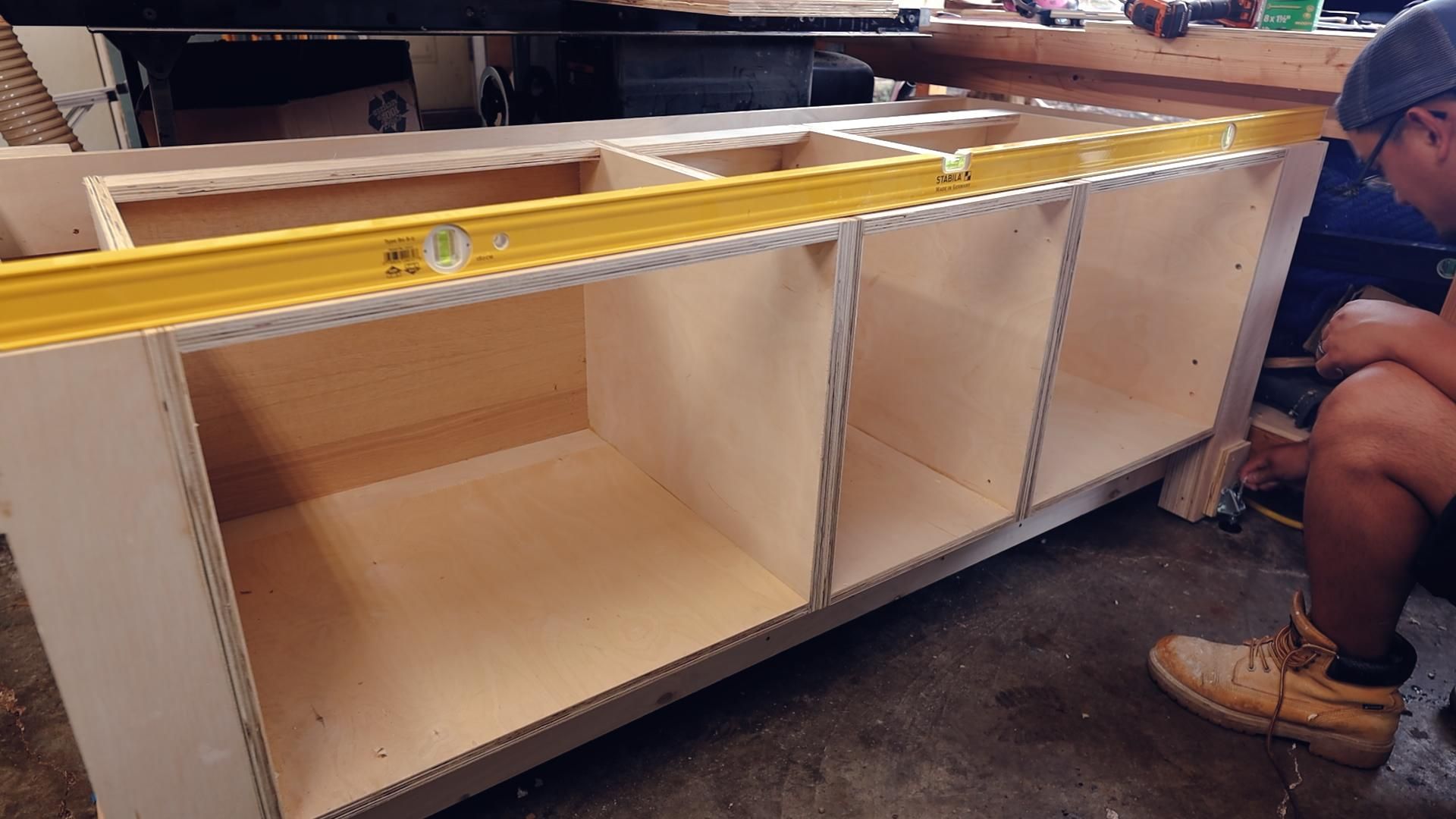 Torsion Box Outfeed Table : 14 Steps (with Pictures) - Instructables