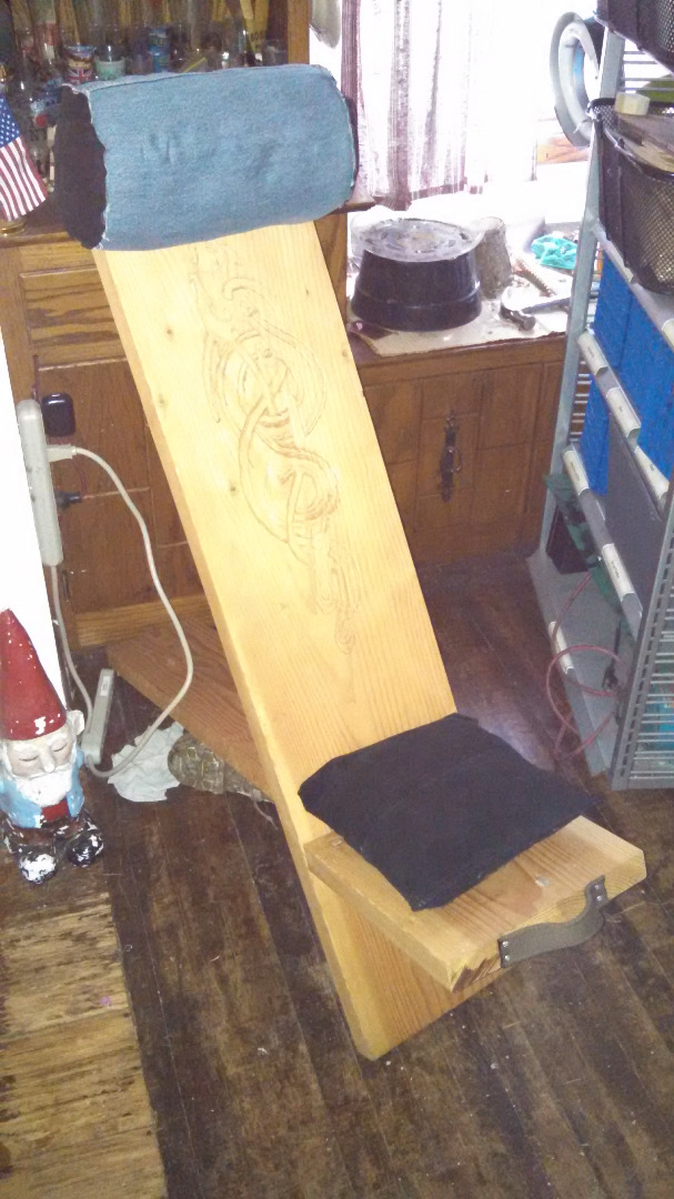 One Board Minimalist Chair : 8 Steps (with Pictures) - Instructables