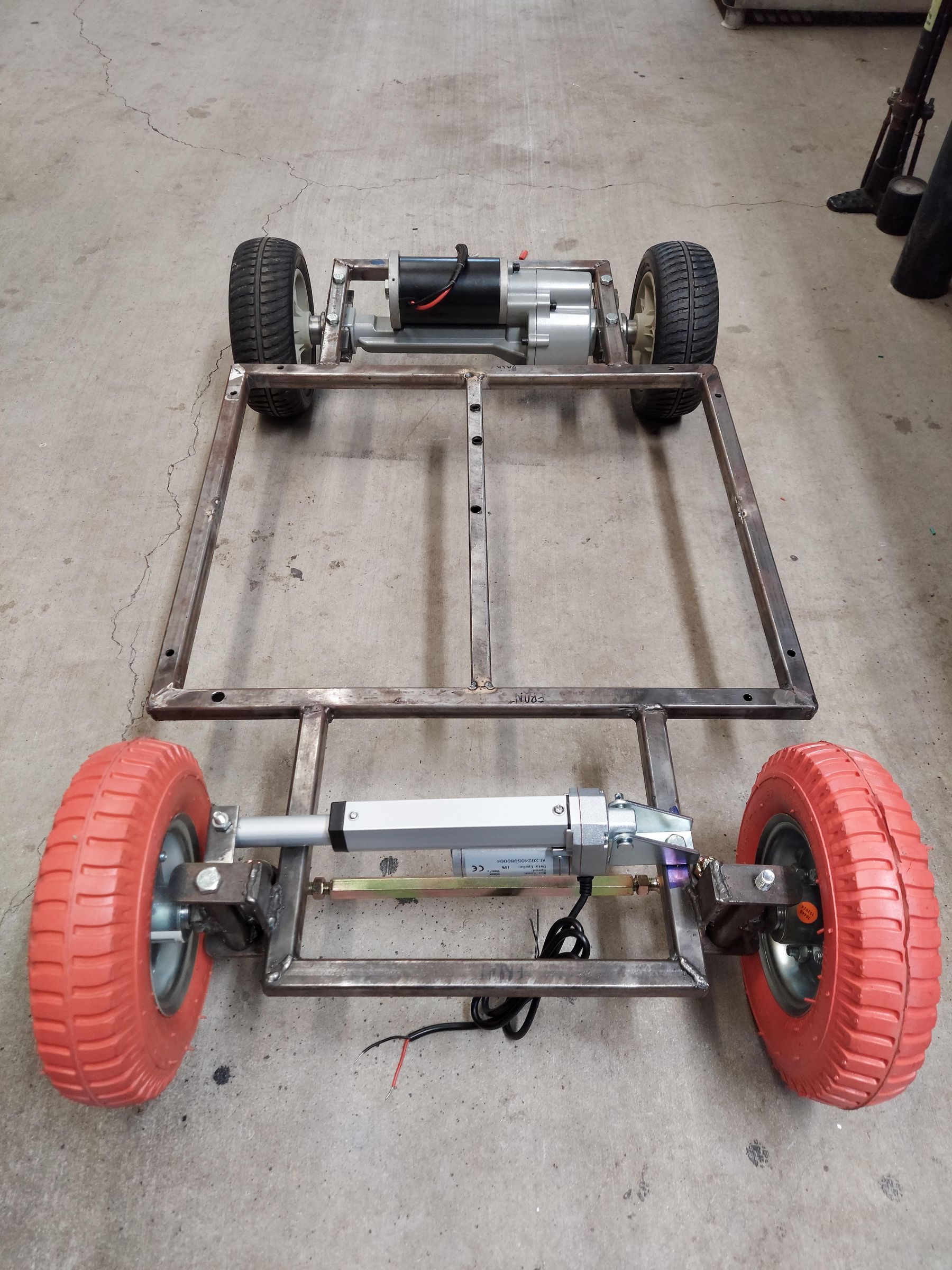 Radio-Controlled Wagon : 8 Steps (with Pictures) - Instructables