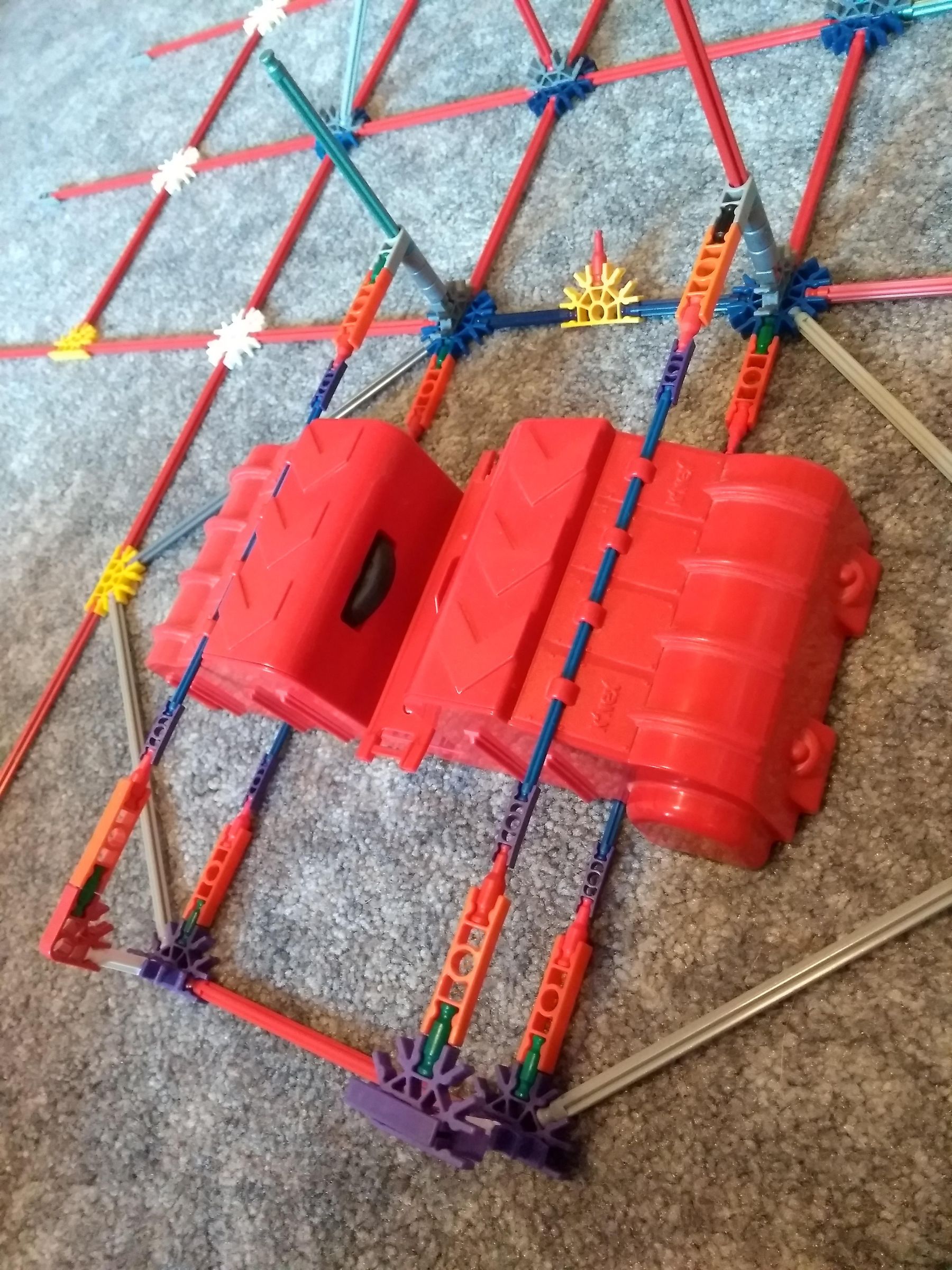 K'nex Scorpion Express Coaster : 12 Steps - Instructables