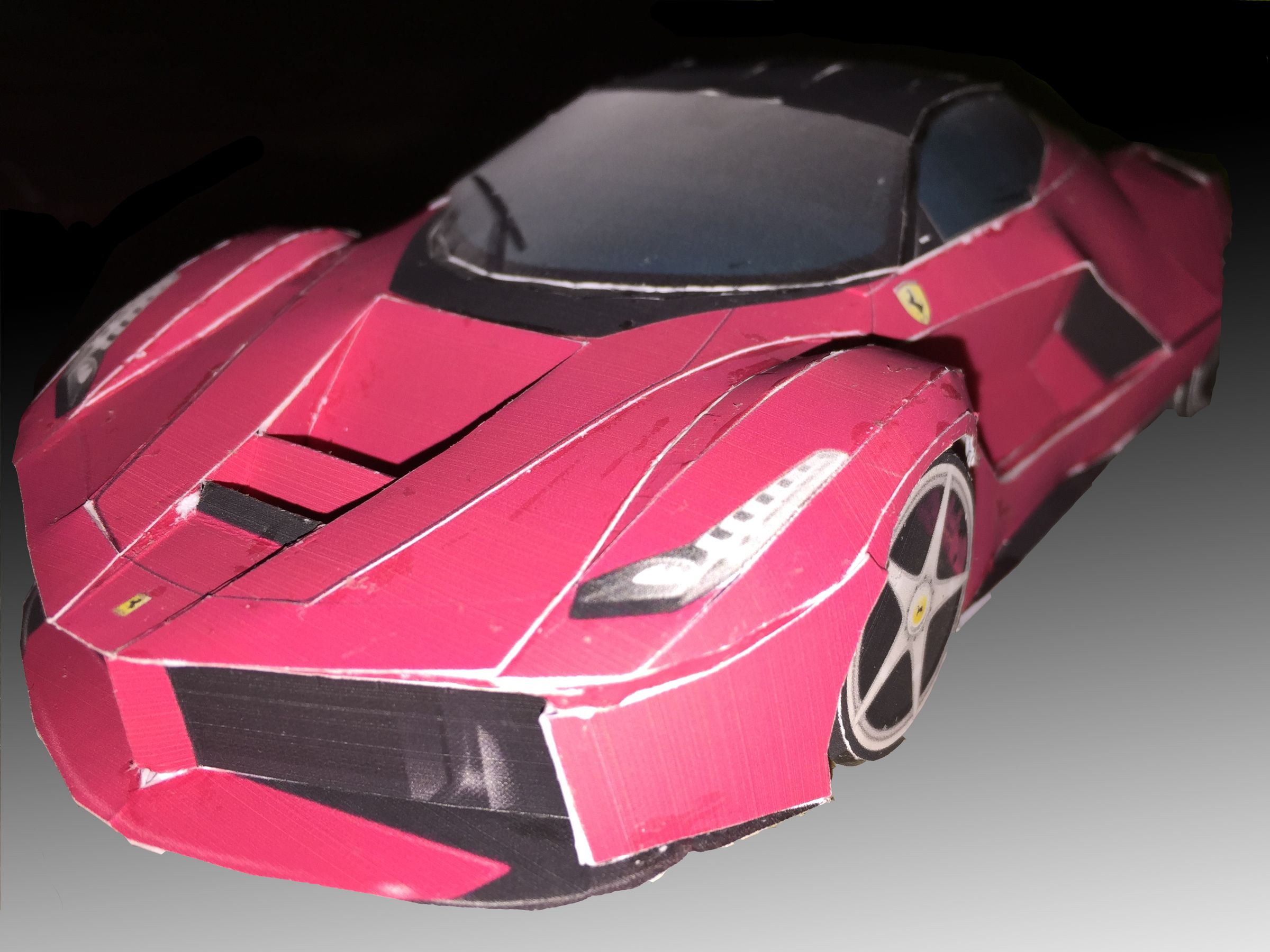 Ferrari LaFerrari Papercraft : 7 Steps - Instructables