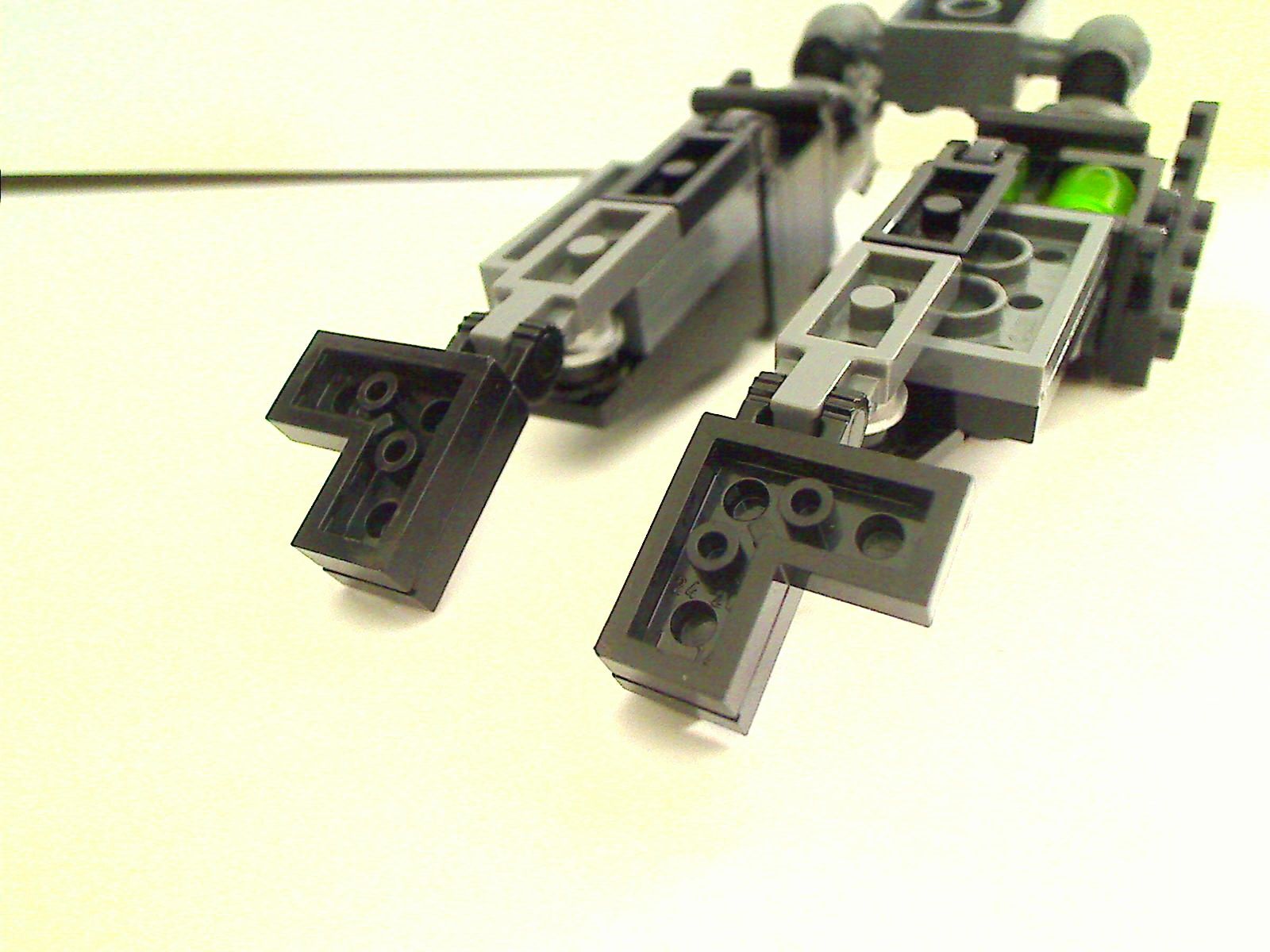 Real Steel ZEUS Out of Legos : 6 Steps (with Pictures) - Instructables