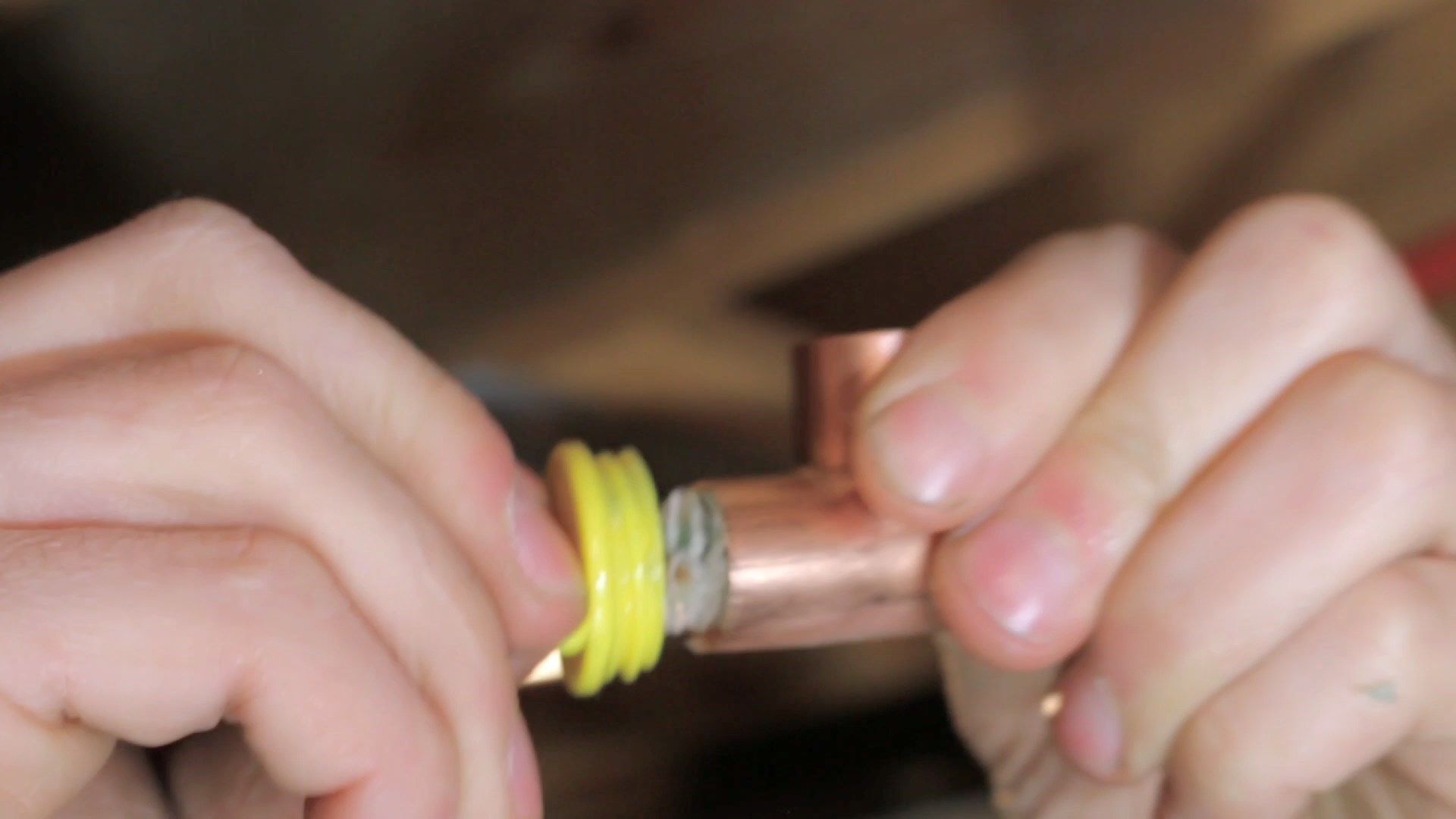 How to Connect a Water Line to Your Refrigerator : 7 Steps (with ...